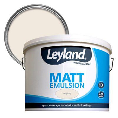 Leyland Vintage ivory Matt Emulsion paint 10 | DIY at B&Q