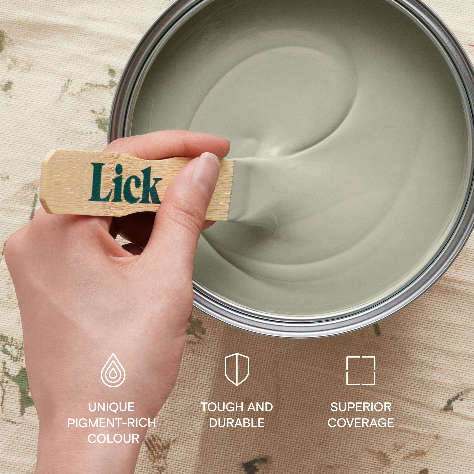 Lick Green 01 Eggshell Emulsion paint, 2.5L