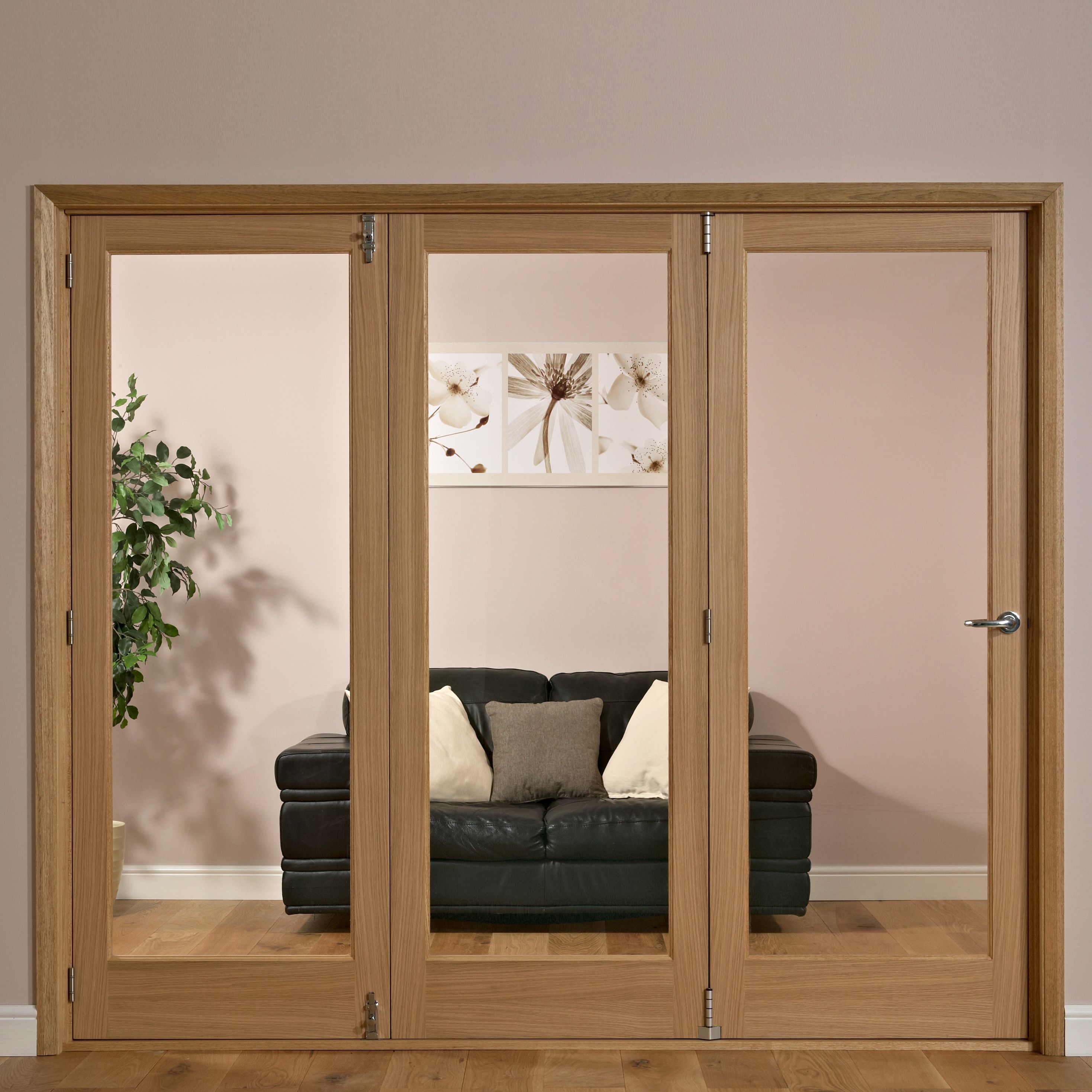 Lockwood 1 panel 1 Lite Glazed Shaker Oak veneer Internal Tri-fold Door ...