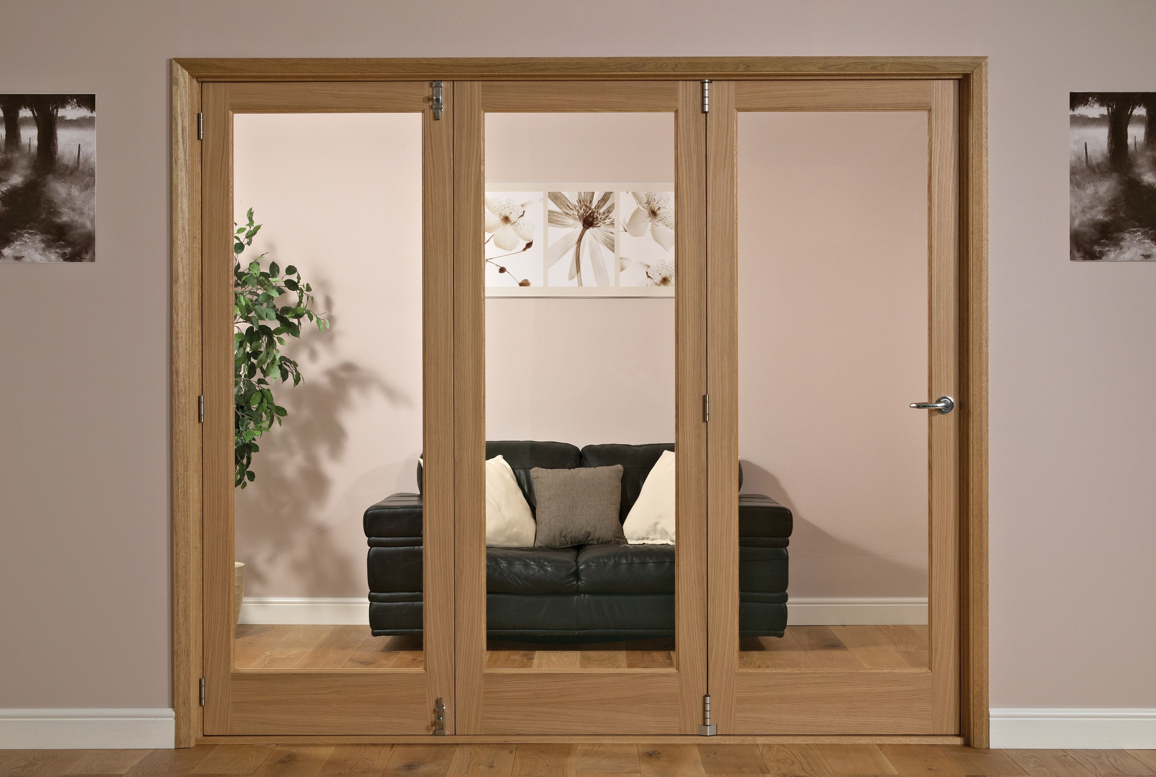 Lockwood 1 panel 1 Lite Glazed Shaker Oak veneer Internal Tri-fold Door ...