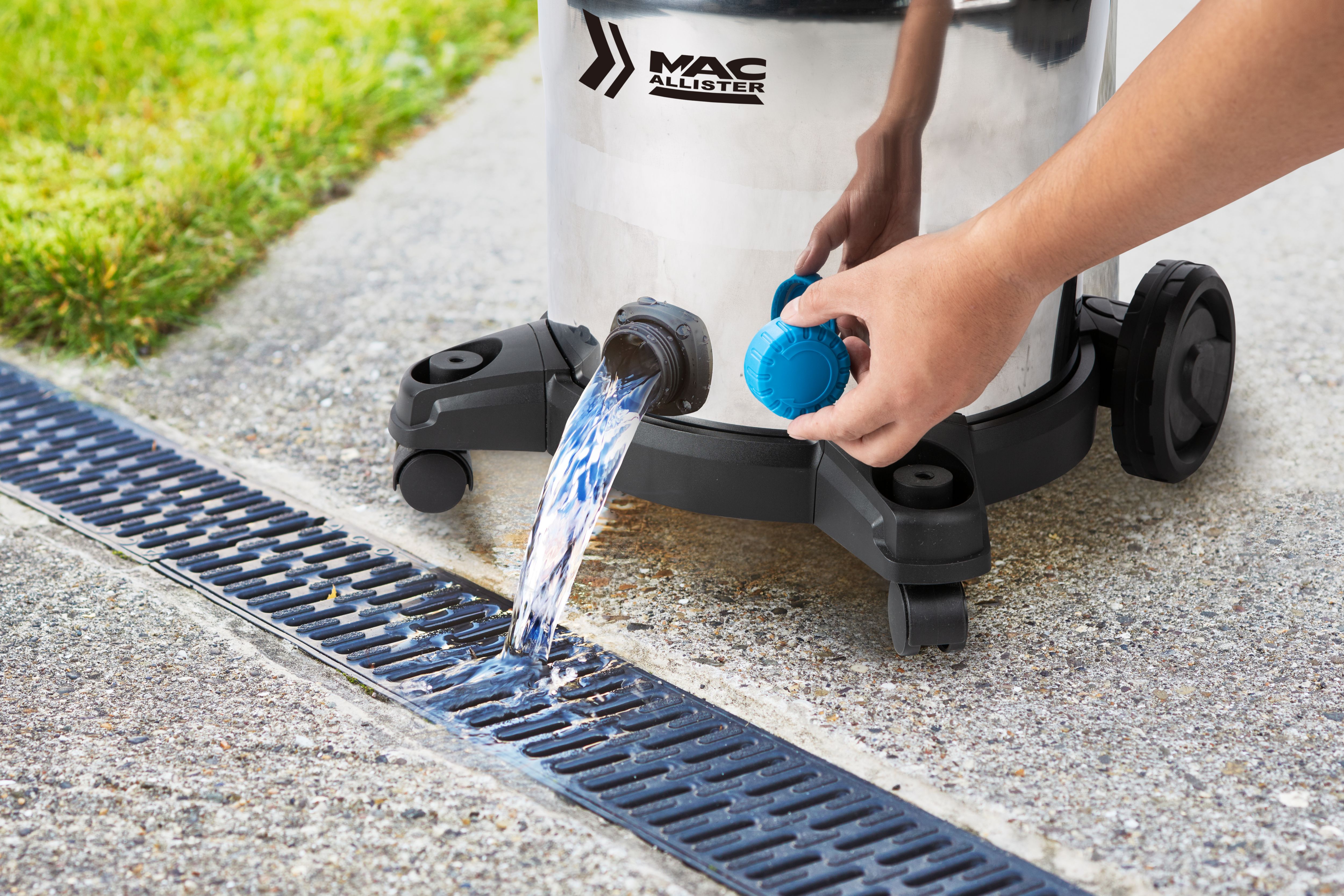 Mac Allister MWDV-40 L-A Corded Wet & dry vacuum, 40L