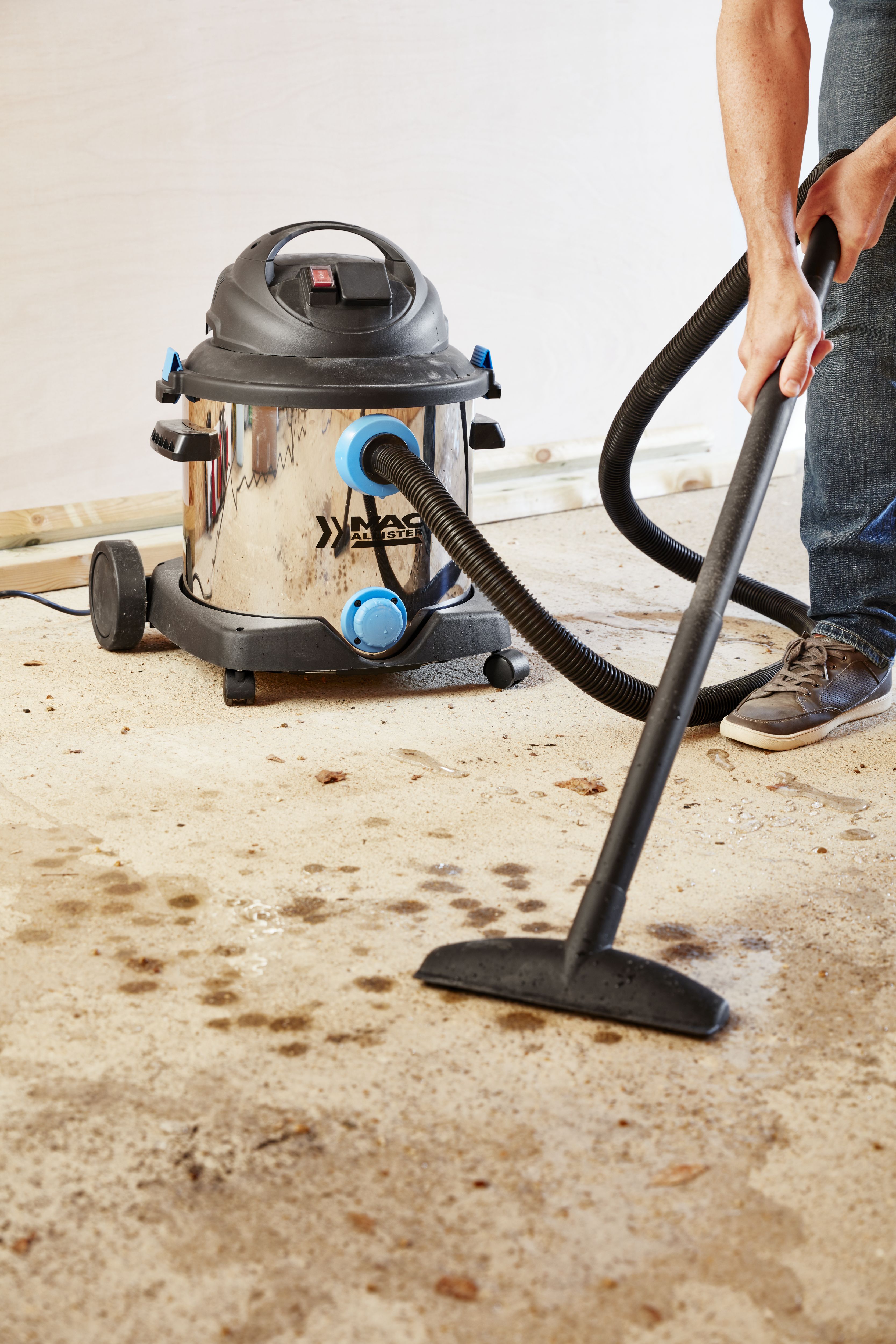 Mac Allister MWDV40L Corded Wet & dry vacuum, 30L