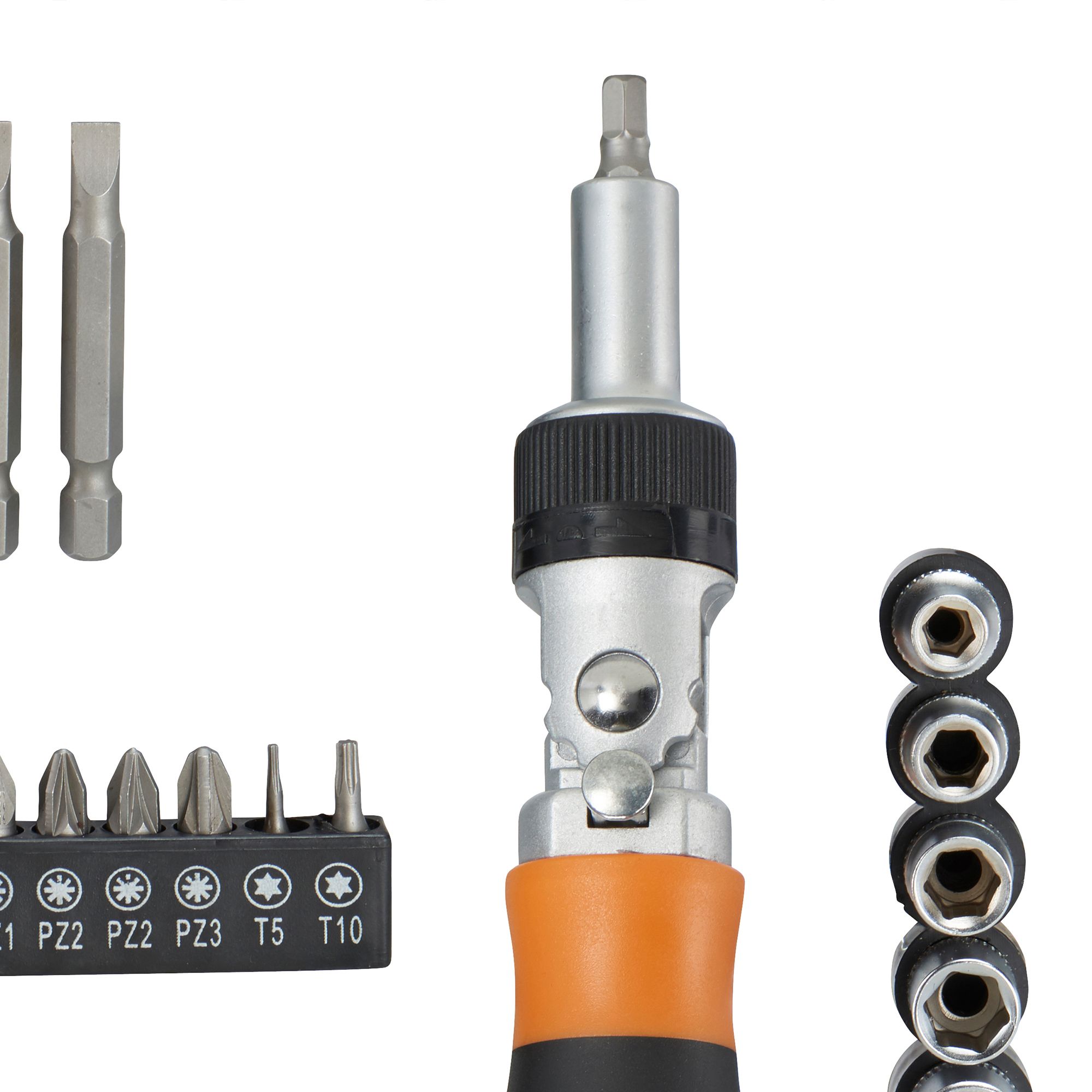 Buy Magnusson 46 Piece Ratcheting screwdriver & bit Set | DIY at B&Q
