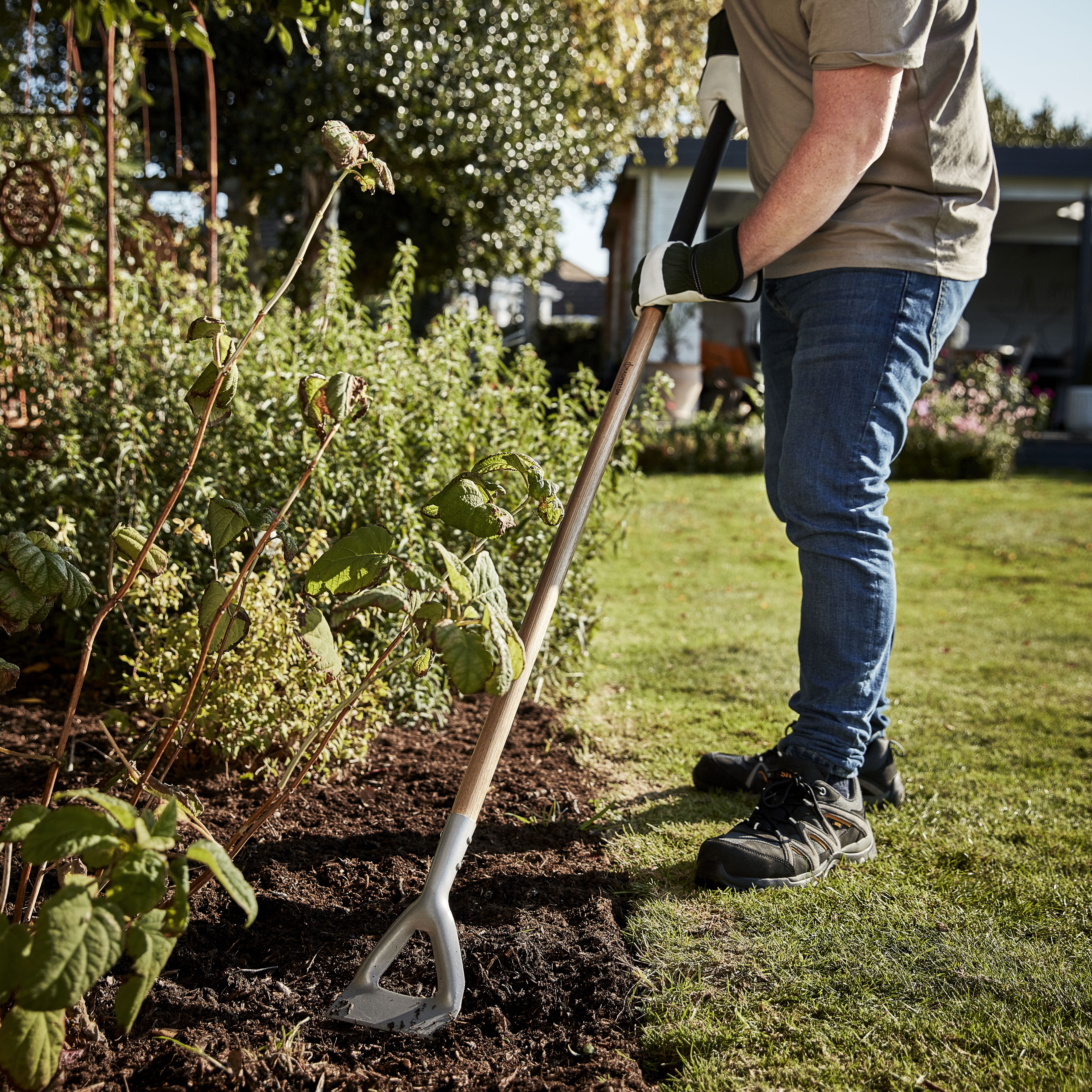 Magnusson Carbon steel rubber wood Dutch Hoe