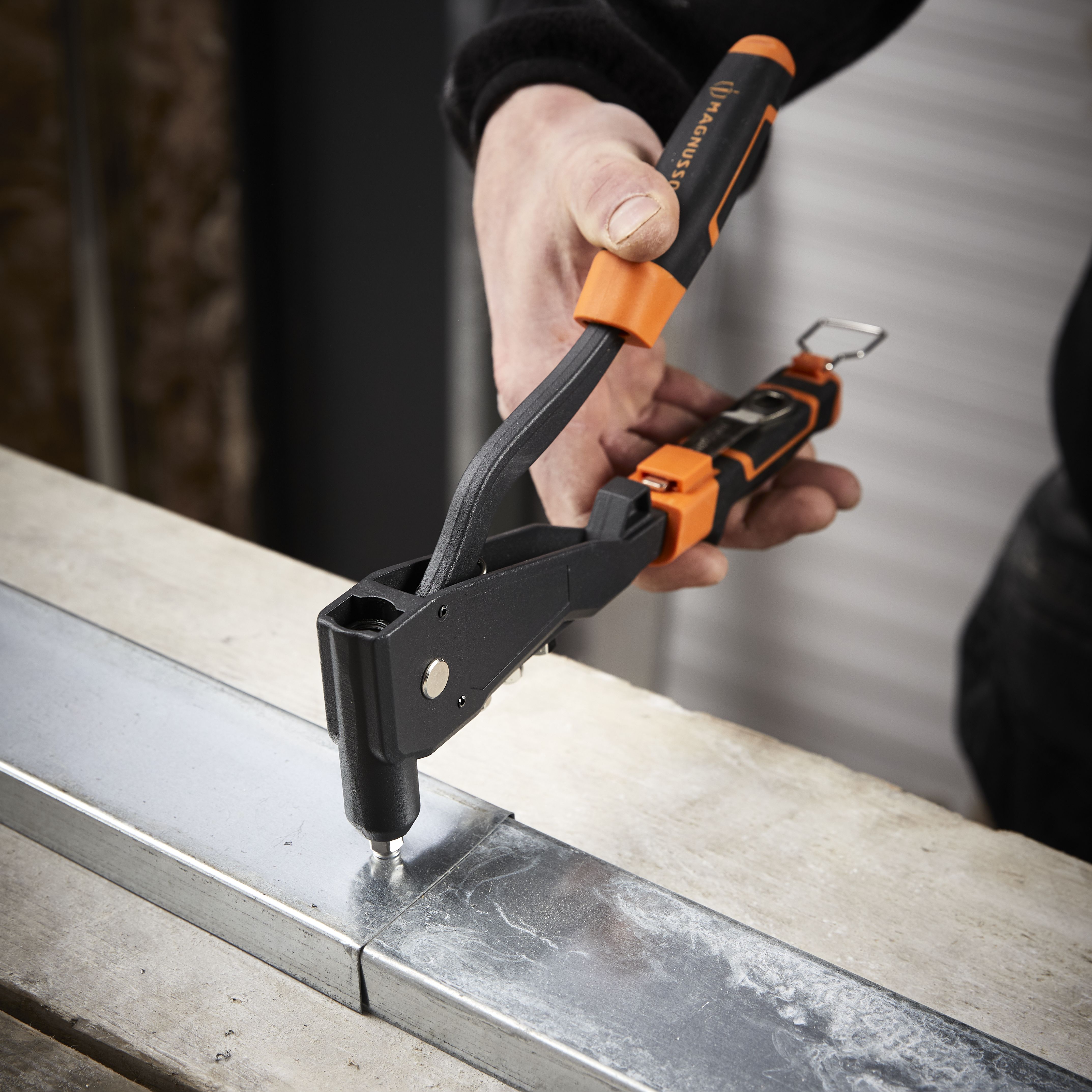Magnusson Die-cast aluminium Hand riveter