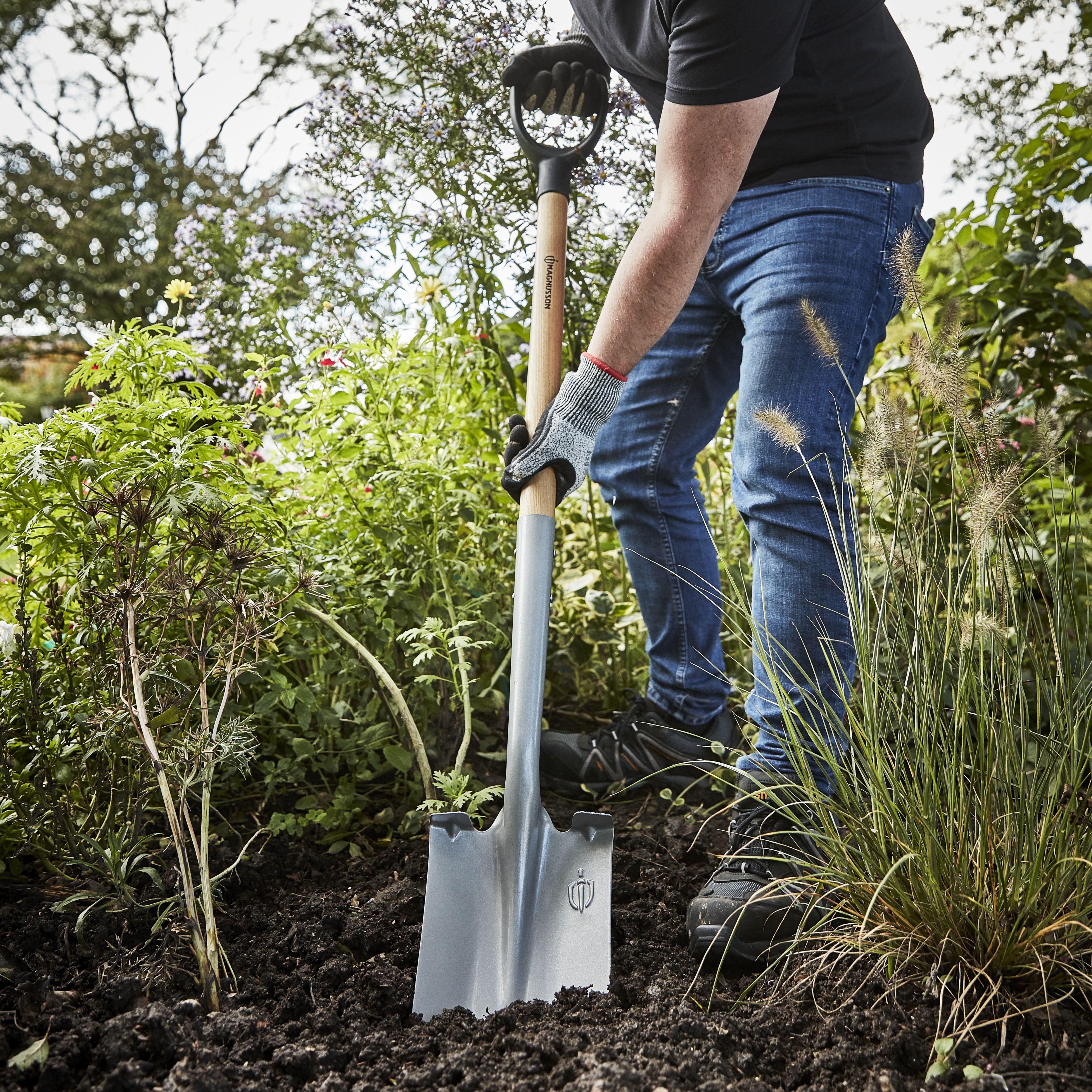Magnusson Wooden Square Digging Spade (L) 1200mm x (W) 173mm
