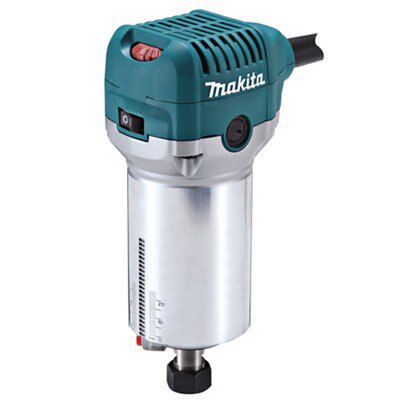 Makita 710W 240V Corded Router RT0700CX4