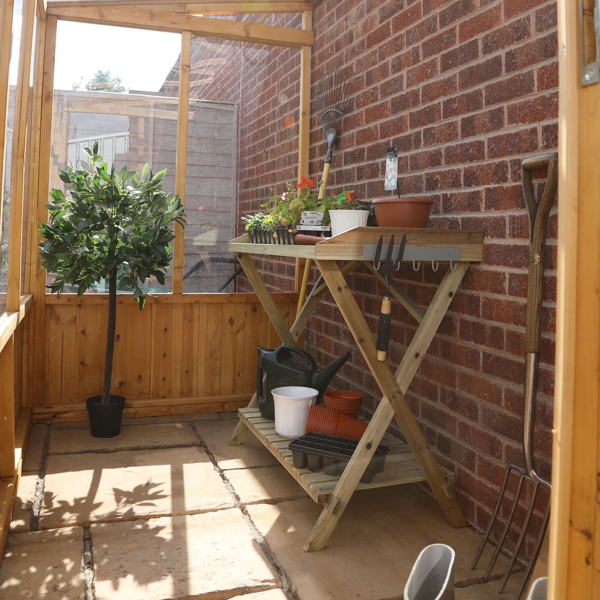 Mercia 8x4 Lean to greenhouse with Adjustable vent