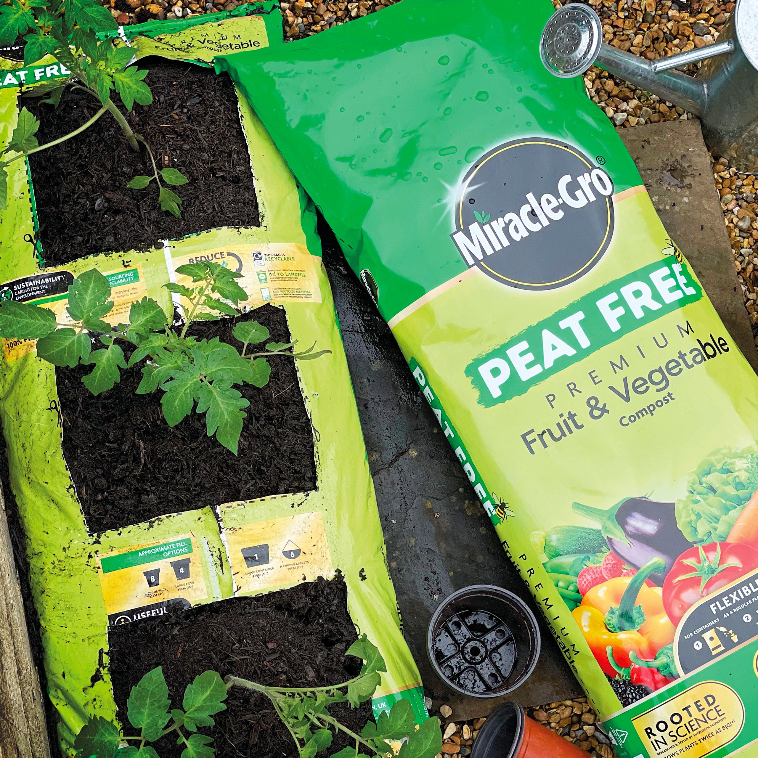 Miracle-Gro Peat-free Fruit & vegetable Grow bag 42L