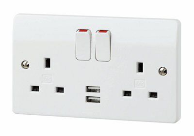 MK White USB socket, 2 x 2.1A USB | DIY at B&Q