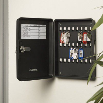 MLOCK 24 KEY STORAGE BOX | DIY at B&Q