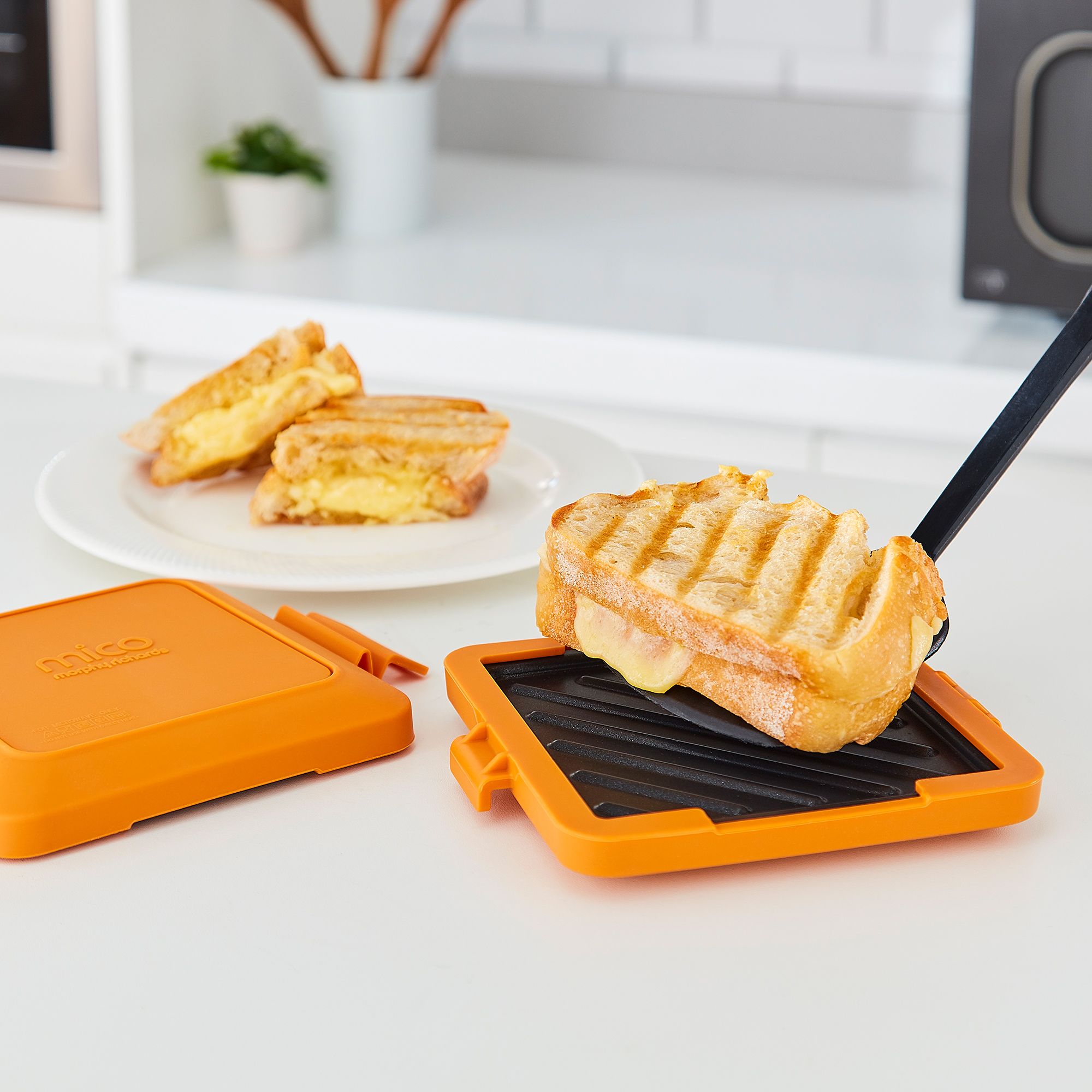 Morphy Richards Orange Cordless Microwave Sandwich toaster