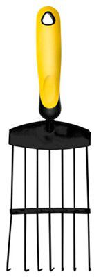 MOSS RAKE | DIY at B&Q