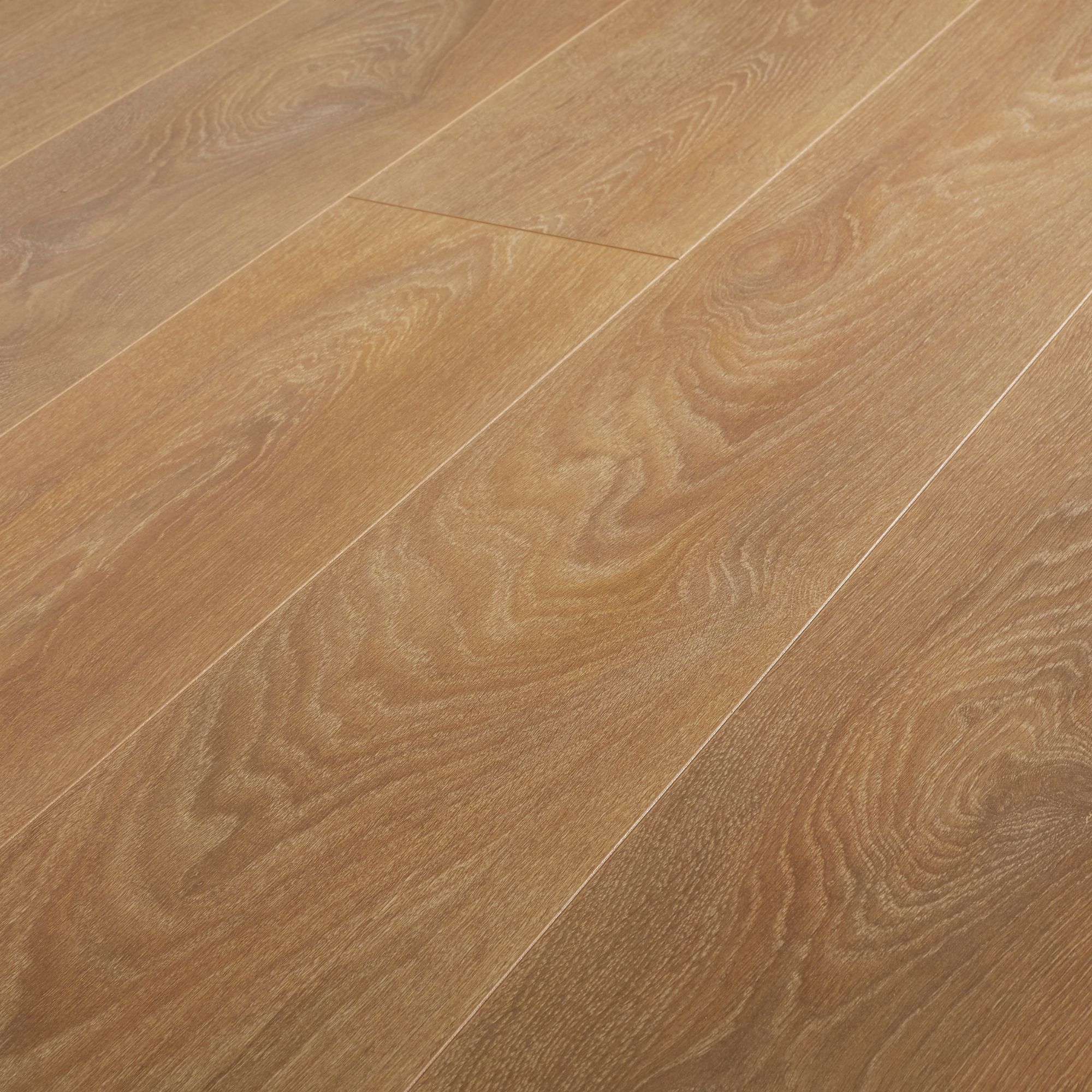 Mossley Natural oak effect Laminate Flooring Sample | DIY at B&Q