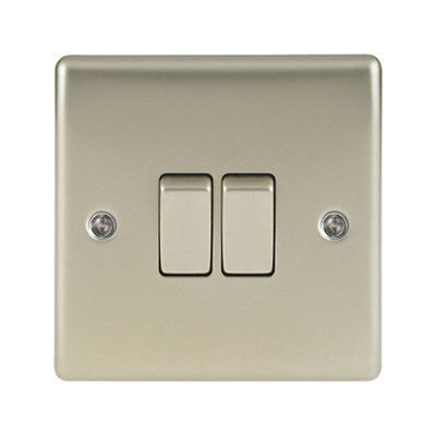 Nexus Nickel 10A 2 way Raised Light Switch, Pack of 5 | DIY at B&Q