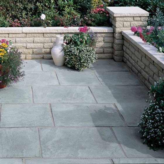 Old riven Autumn silver Paving set 5.25m², Pack of 23 | DIY at B&Q