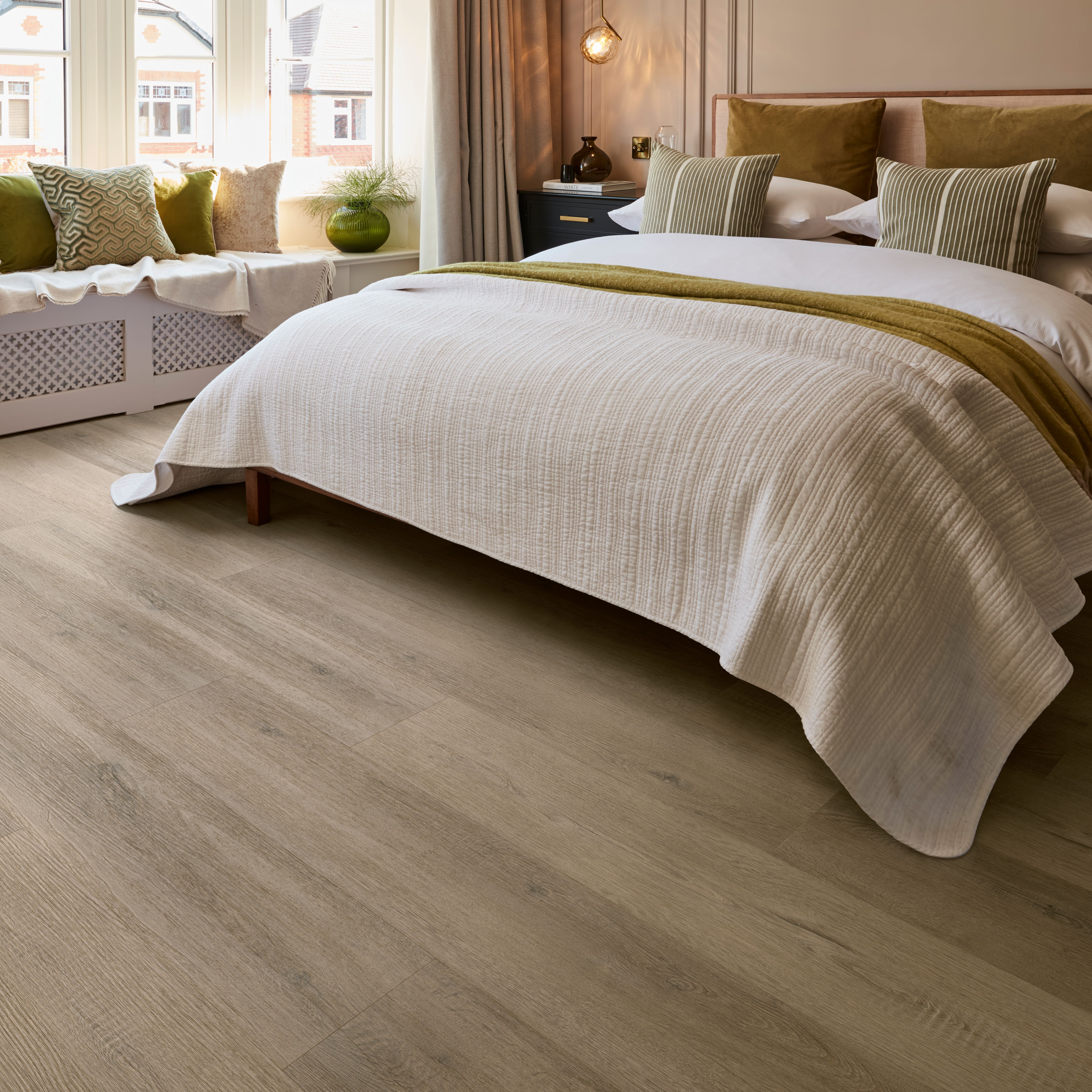 Palio by Karndean Mid Brown Oak effect Embossed Luxury vinyl click ...