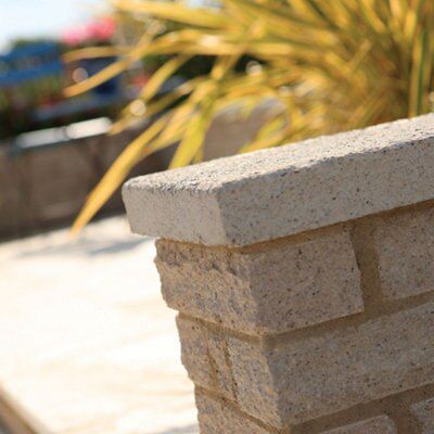 Pitched Cream Double-sided Walling stone (L)290mm (T)90mm, Pack of 216