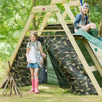 PLUM CLIMBING PYRAMID PLAY CENTRE
