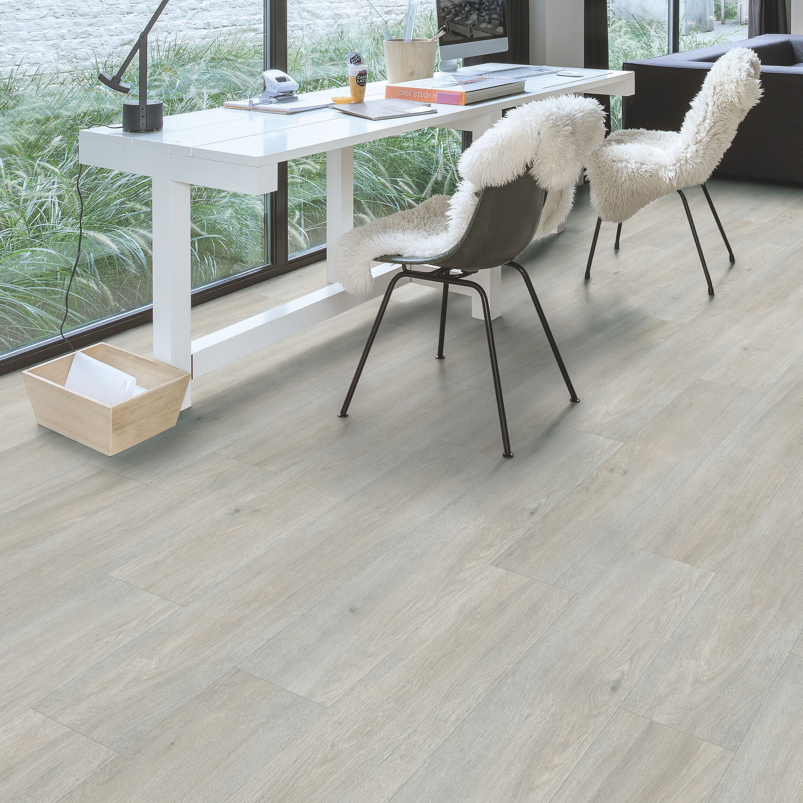 Quick-step Paso Light grey Oak effect Luxury vinyl flooring tile, 2.1m²