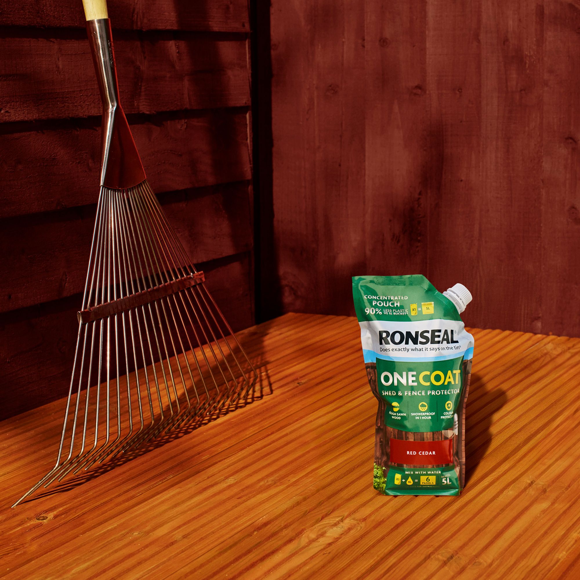 Ronseal One Coat Refill Red Cedar Matt Exterior Shed & fence Protector ...