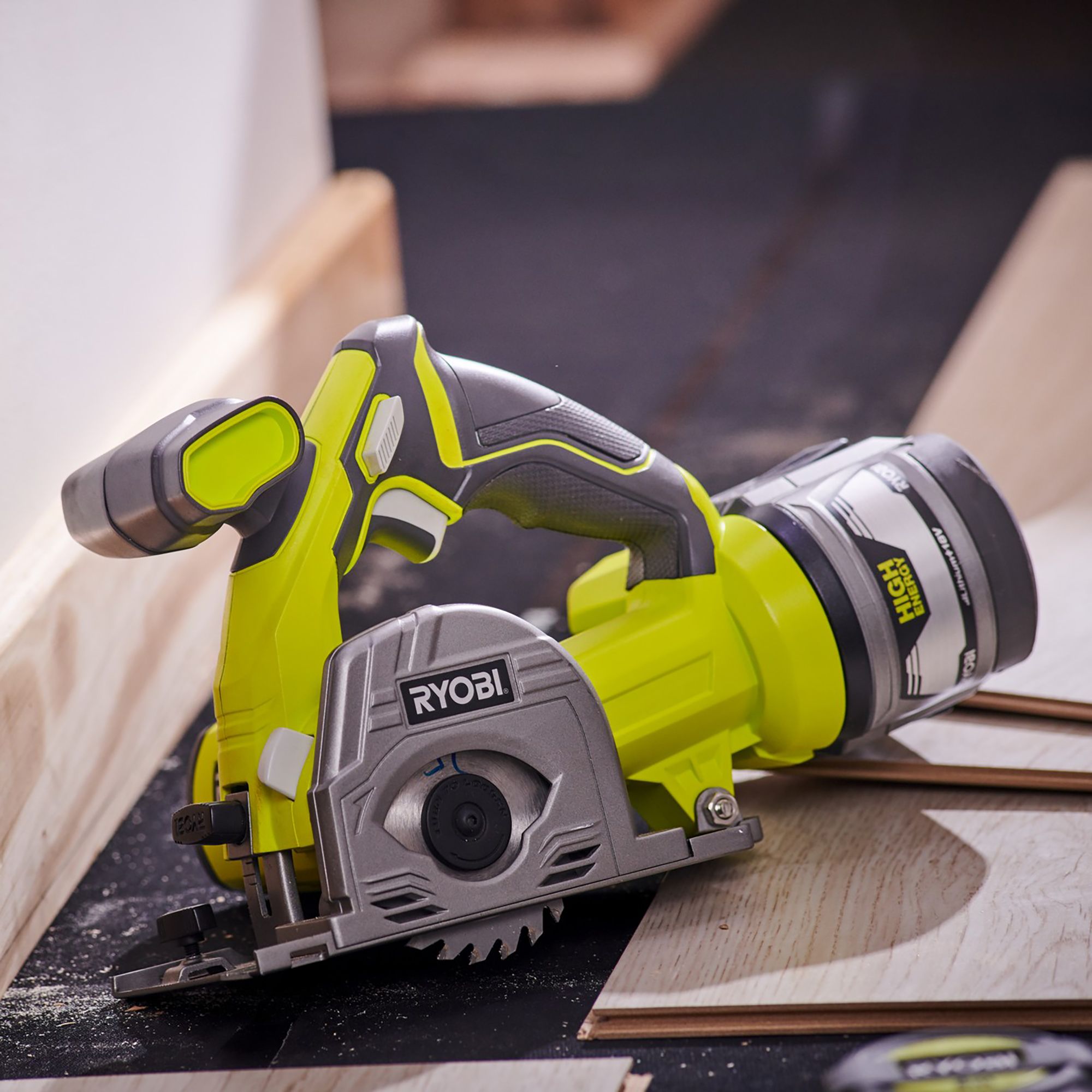 Ryobi 18V 85mm Cordless Multi-material saw (Bare Tool) - R18MMS-0