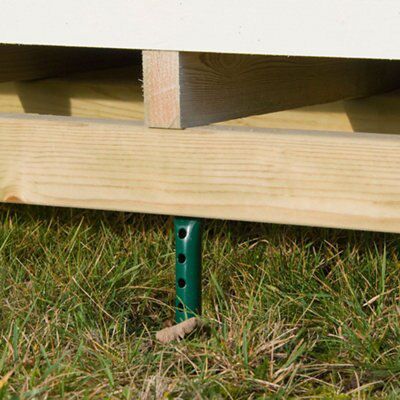 Shire 6.5x5 Timber Shed base (L) 155cm x (W) 205cm | DIY at B&Q