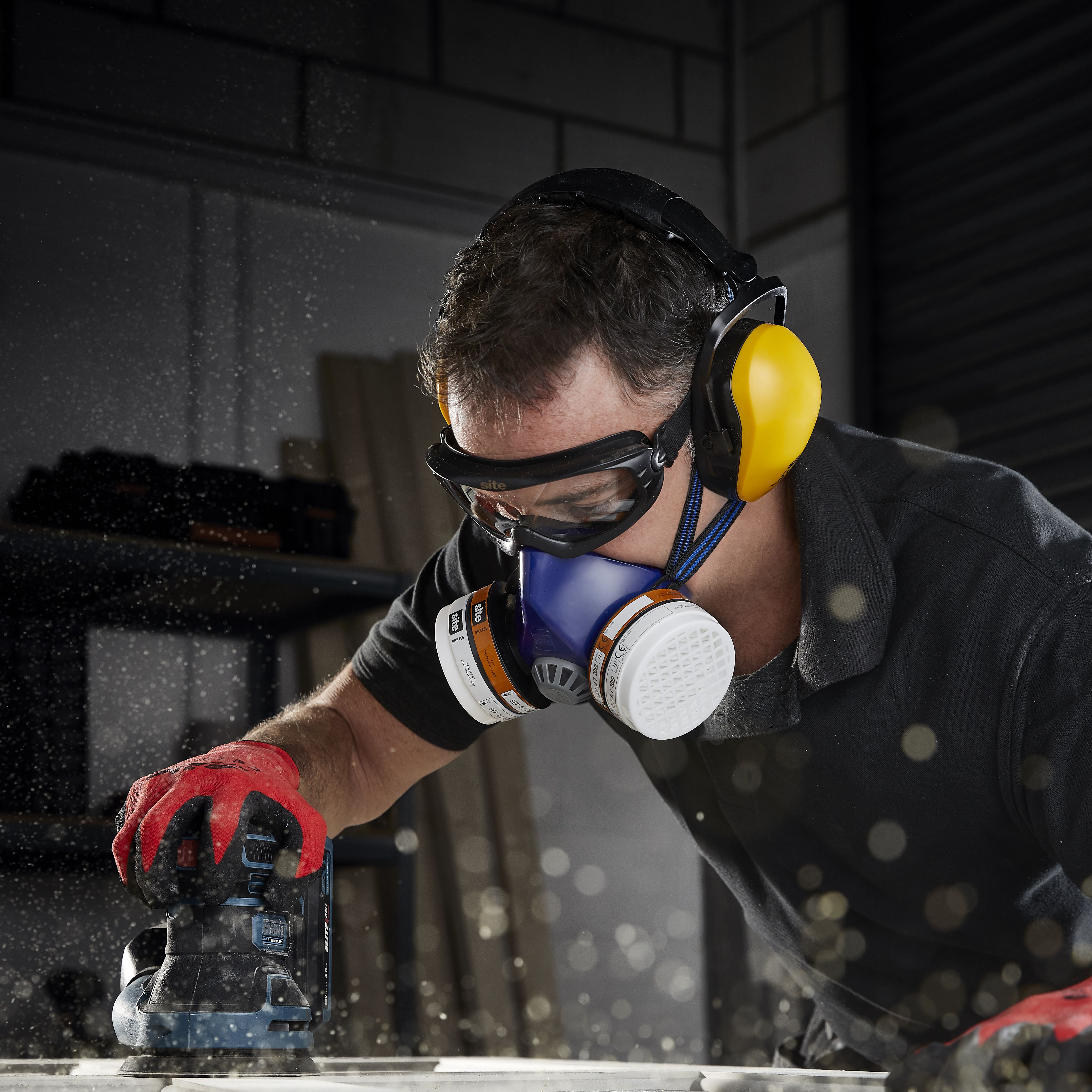 Site Reusable Half respiratory mask SRE455 | DIY at B&Q