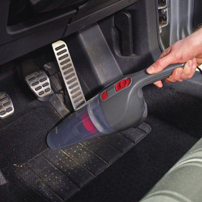 SKIP18C B & D 12V DC DUSTBUSTER AUTOVAC | DIY at B&Q