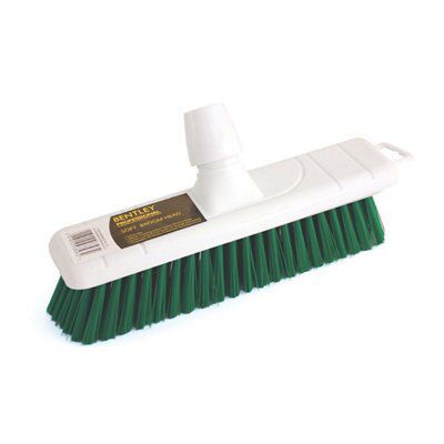 SKIP20C BENTLEY PROF SOFT BROOM HEAD at B&Q