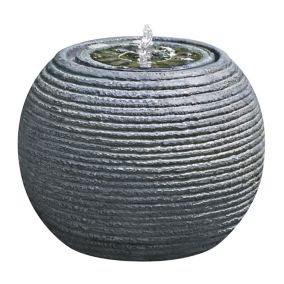 Water features | Water fountains | B&Q