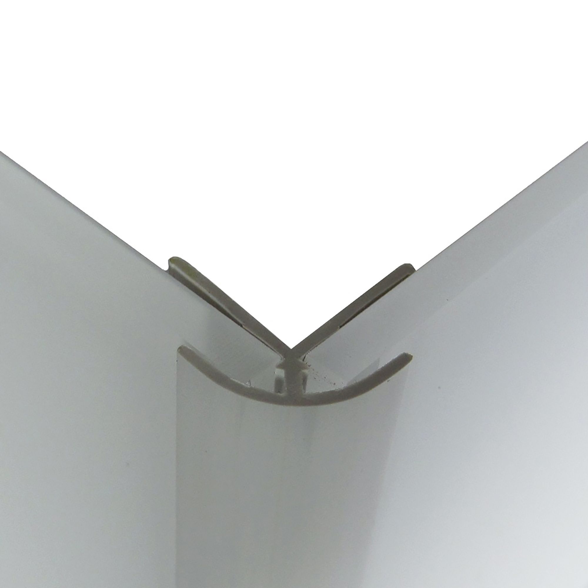 Splashwall White Straight Panel external corner joint, (L)2440mm (T)4mm | DIY at B&Q