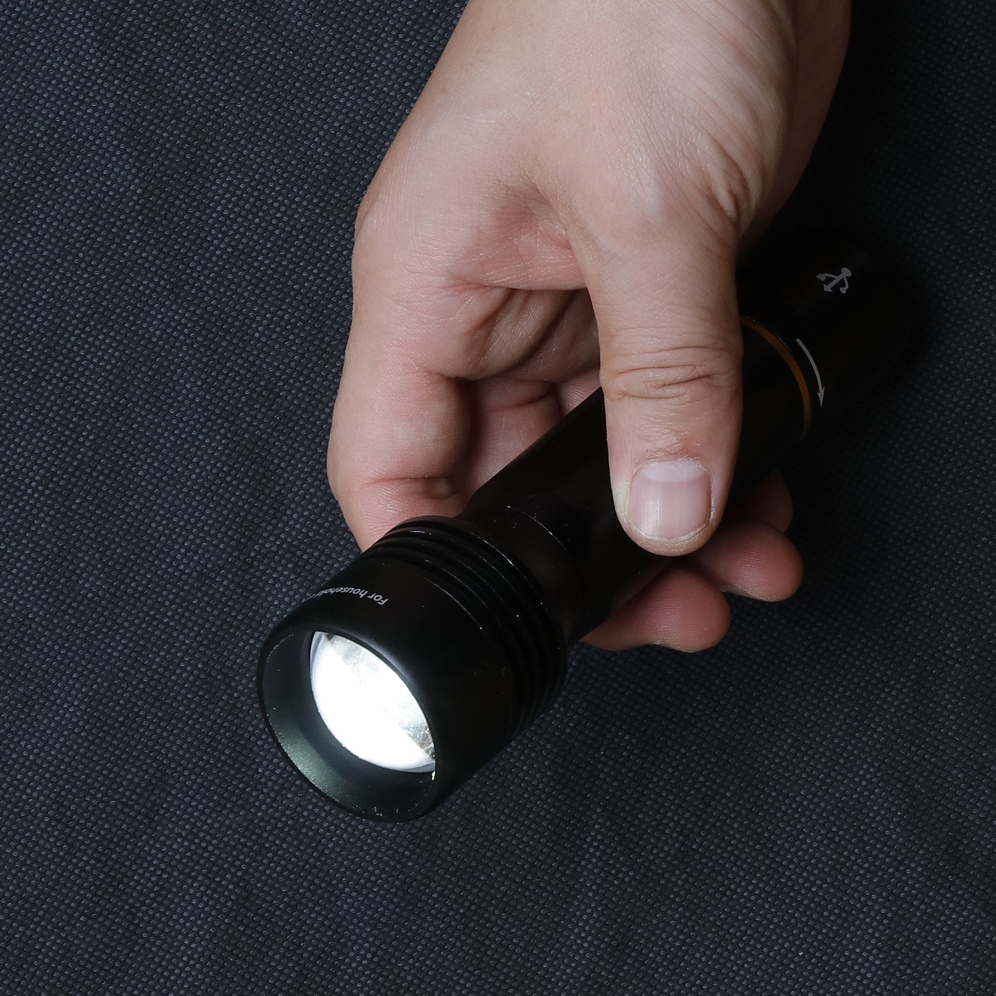 Stanley Black Rechargeable 600lm LED Battery-powered Torch