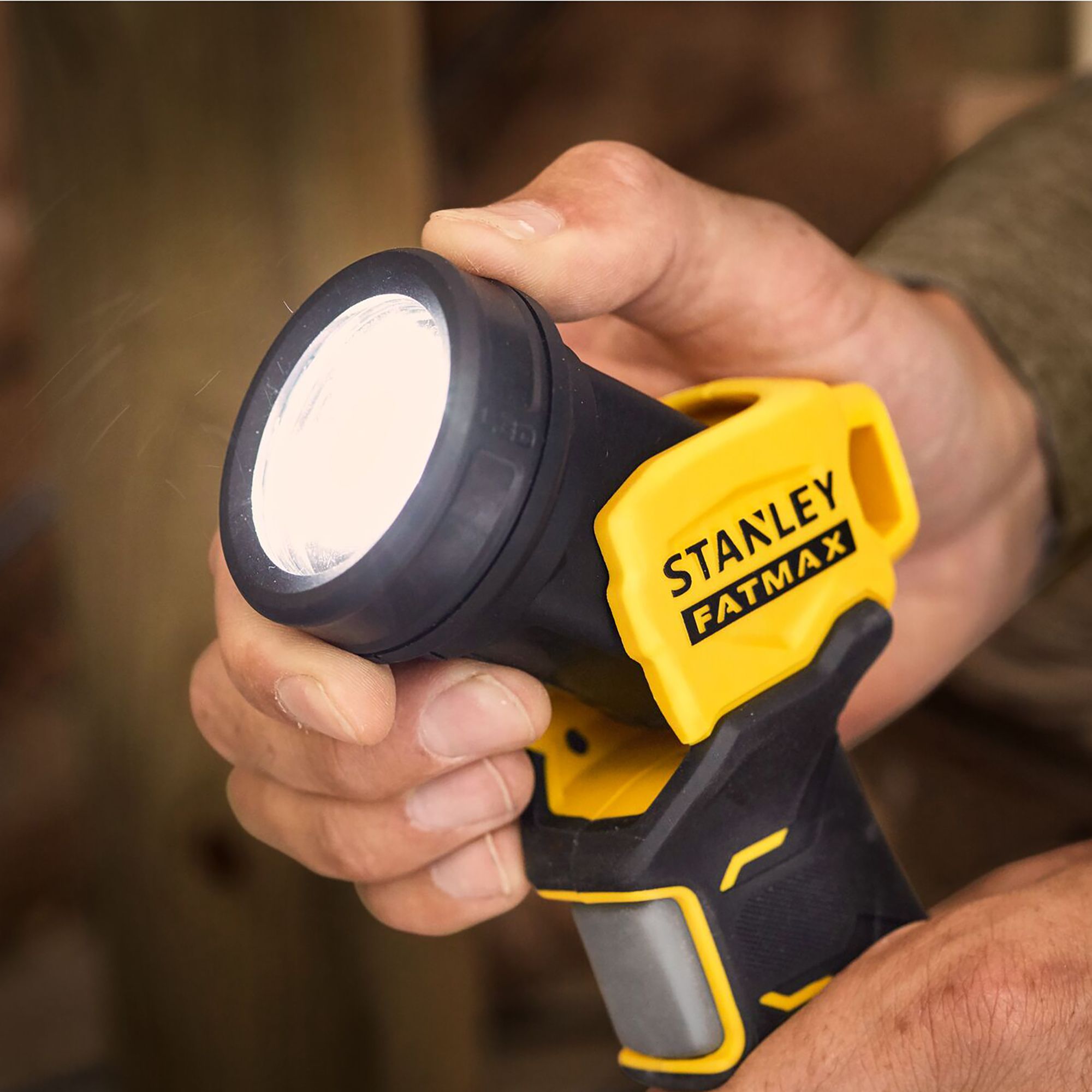 Stanley FatMax 18V Li-ion LED Cordless Torch SFMCL020 - Bare unit