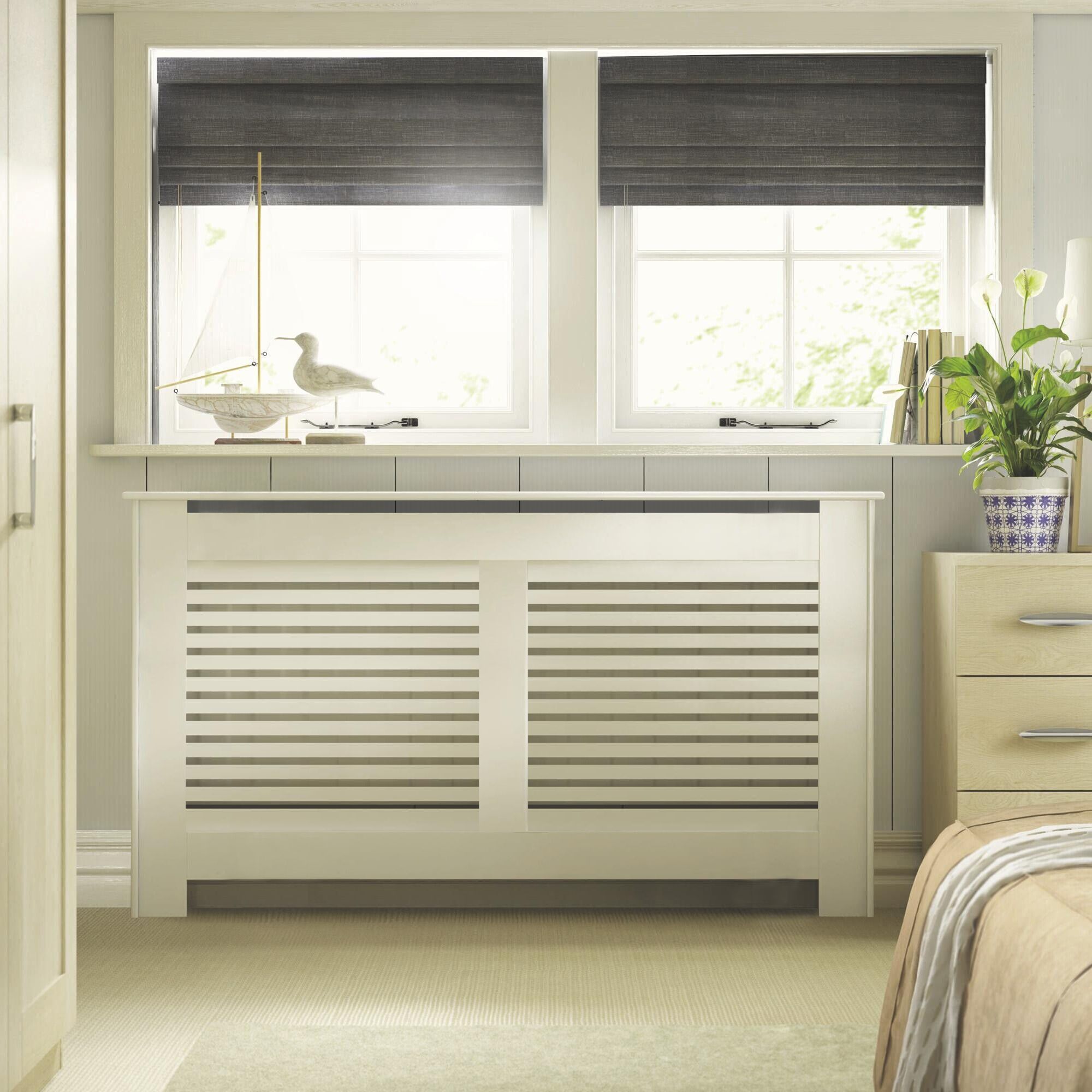 Suffolk Large White Radiator cover 900mm(H) 1710mm(W) 200mm(D) | DIY at B&Q