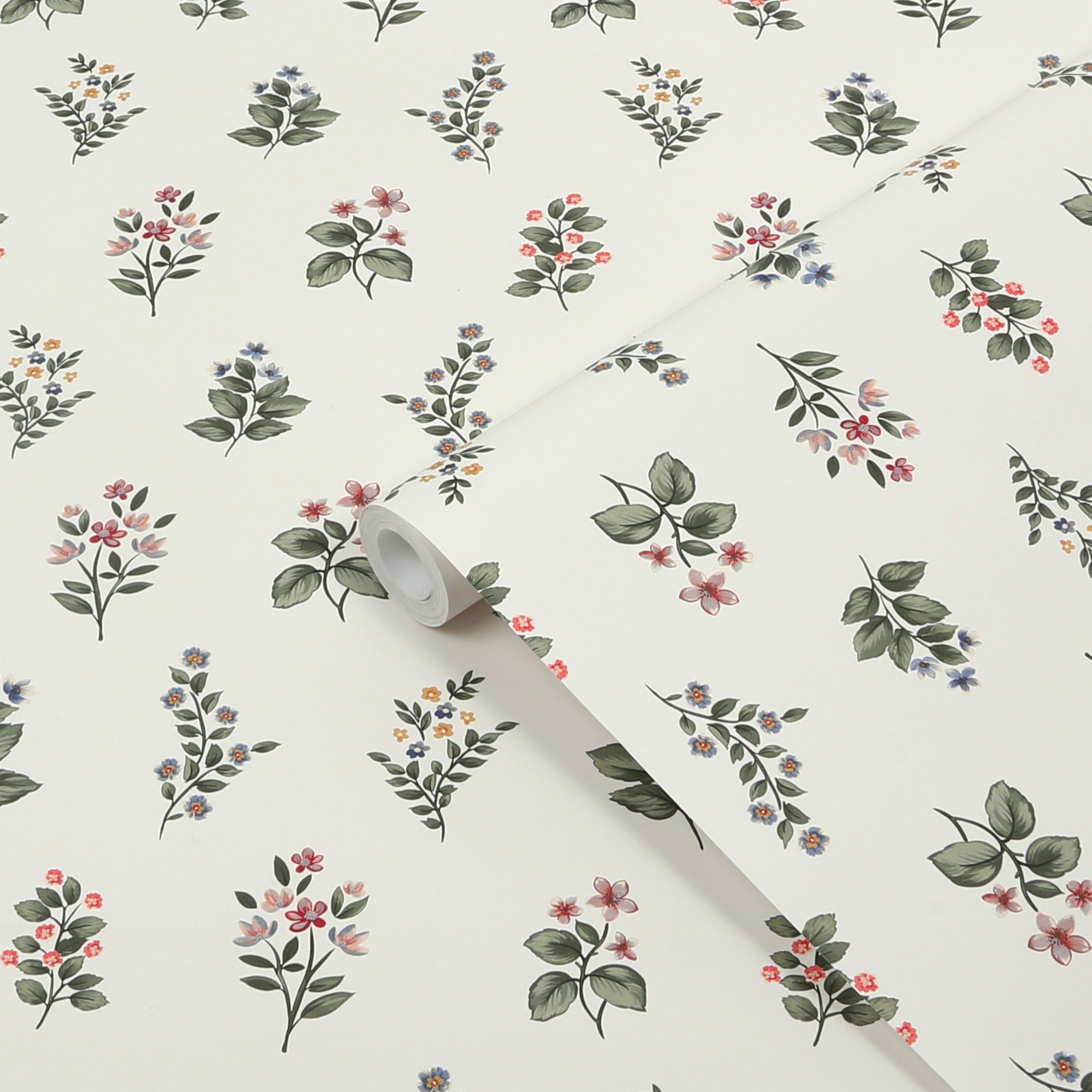 Superfresco Easy Cream Pretty Petals Patterned Smooth Wallpaper