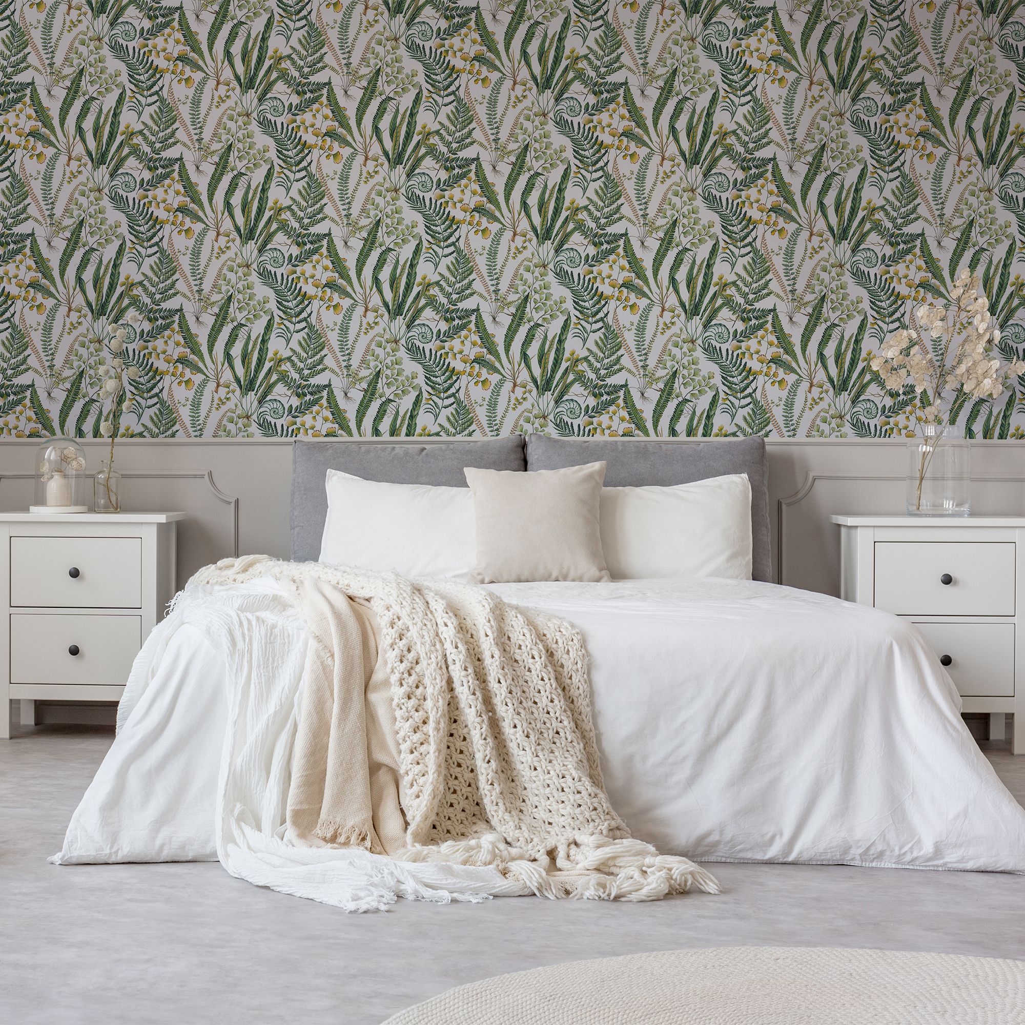 Superfresco Easy Fernery Green Leaves Smooth Wallpaper