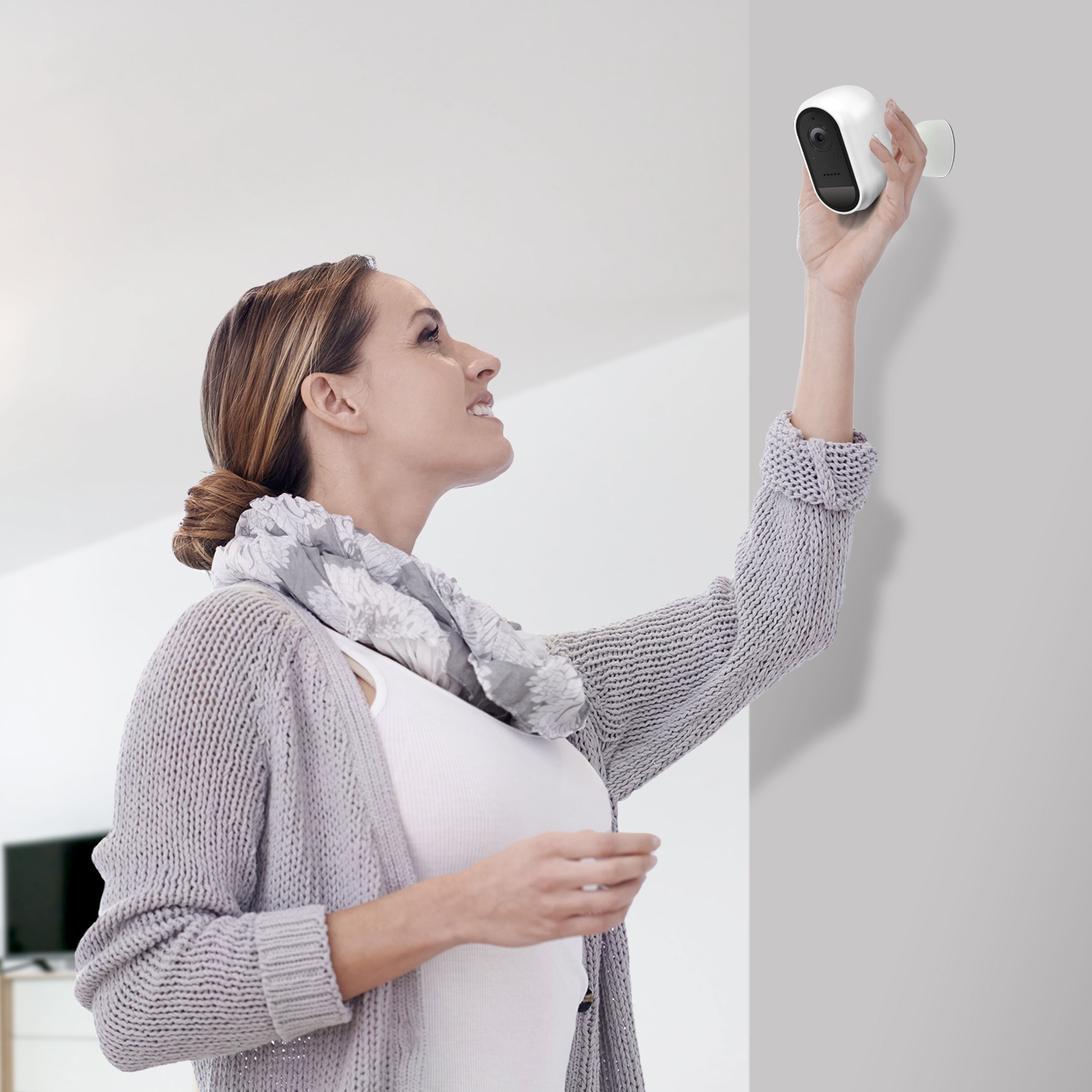 Swann Wireless Indoor & outdoor Smart IP camera