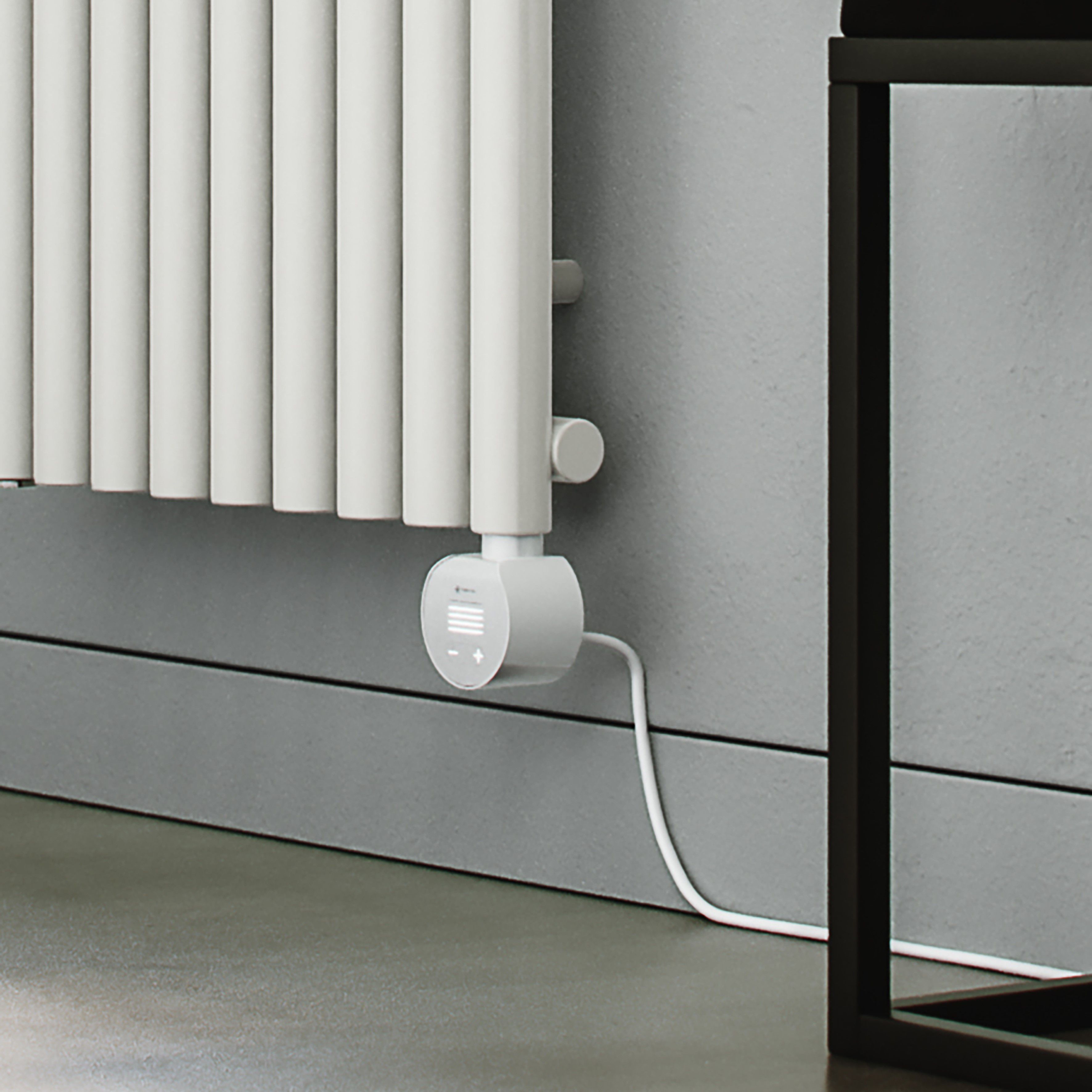 Terma 230V 2kW White Smart Vertical Oil-filled radiator