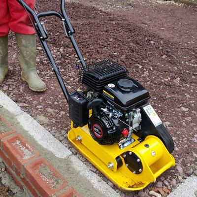 The Handy Plate compactor