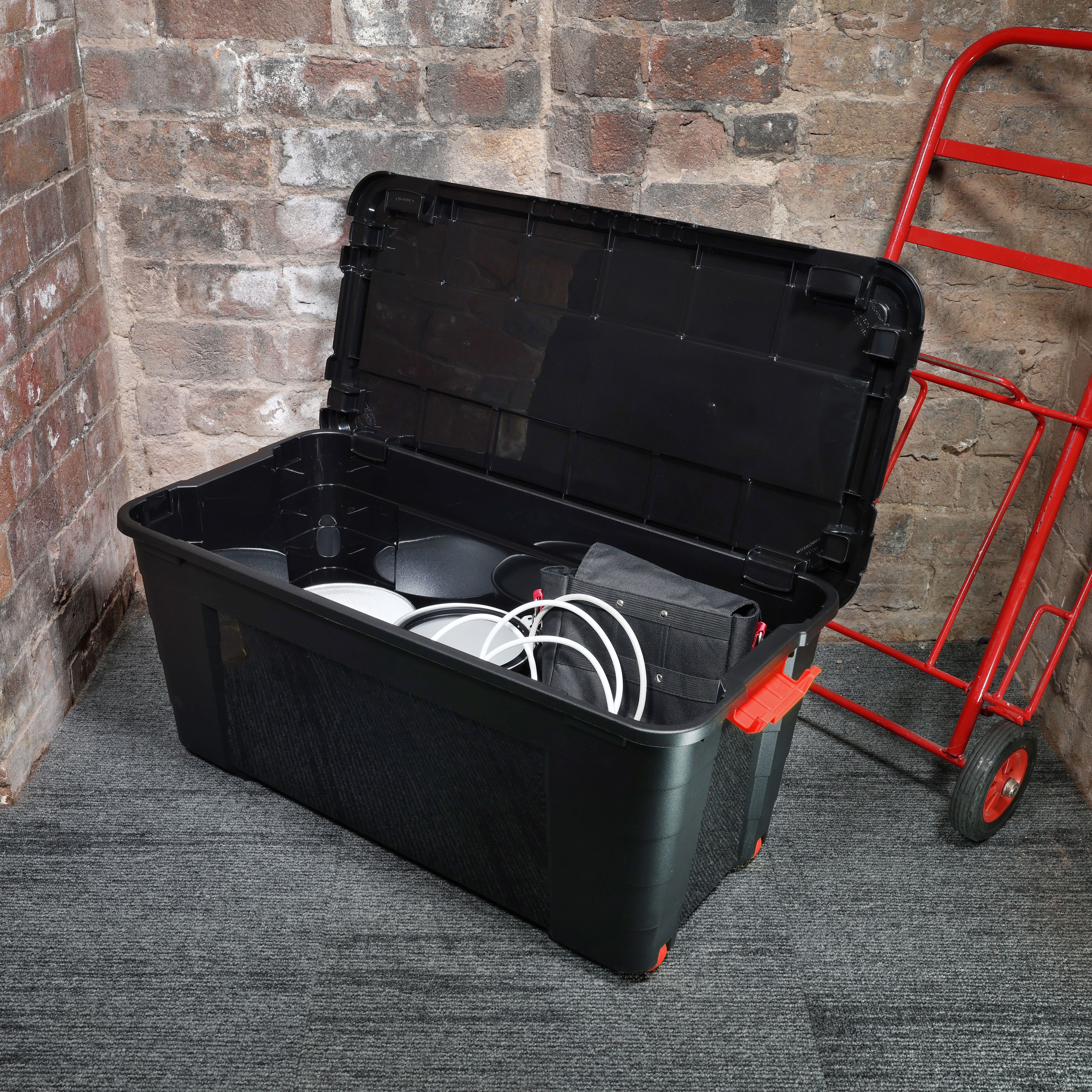 Tontarelli Flip & Store Black 80L Stackable Wheeled Storage box with Lid