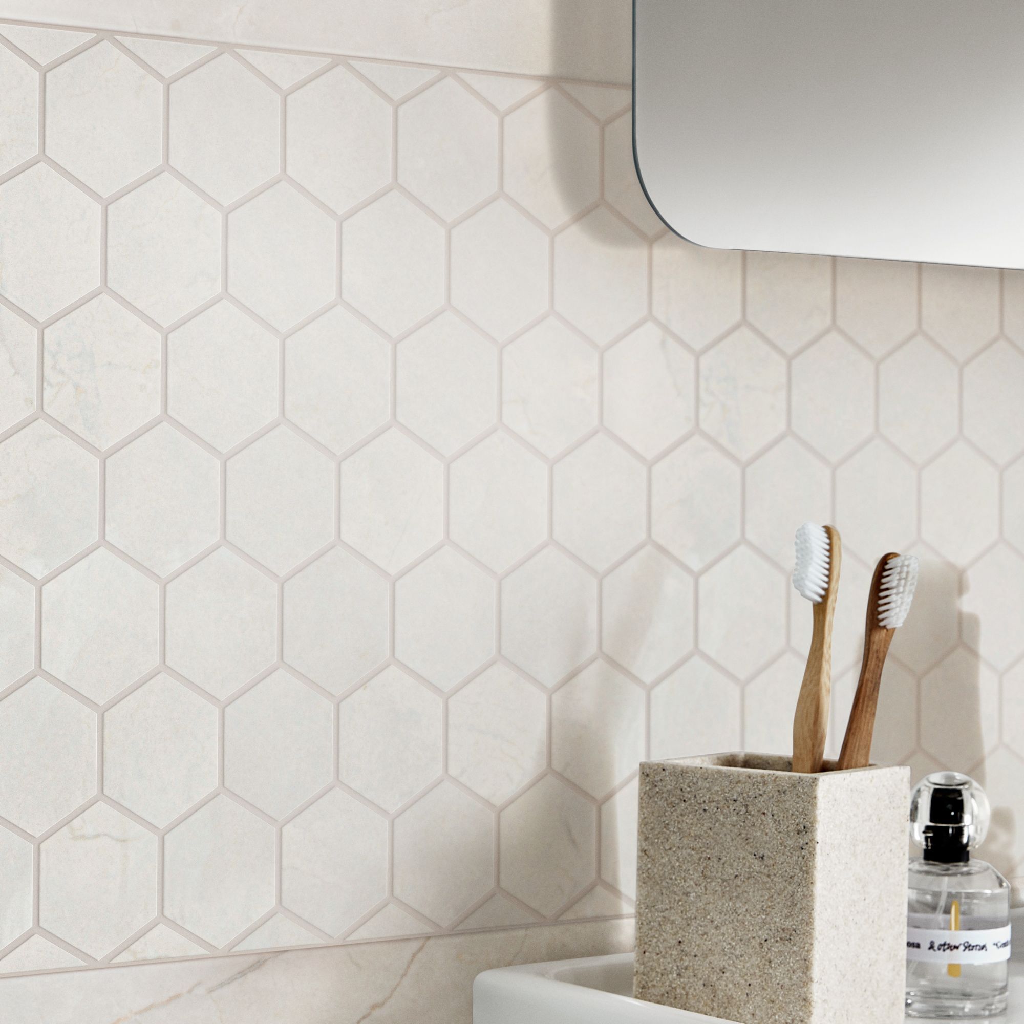 Ultimate marble Crema marfil Polished Matt Marble effect Porcelain ...