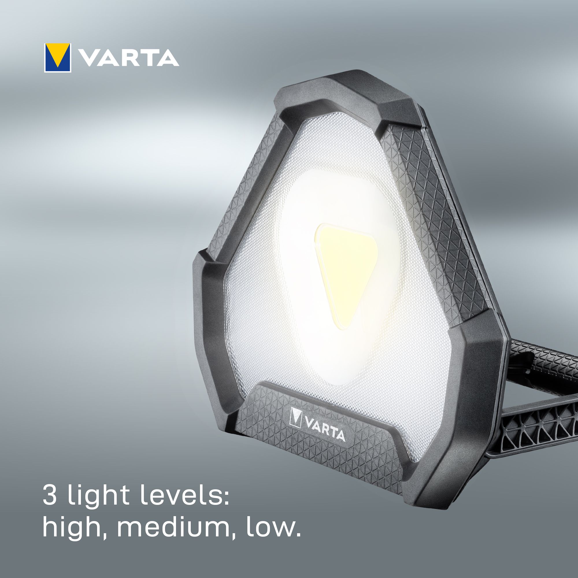 Varta Black Rechargeable 1450lm LED Battery-powered Inspection torch