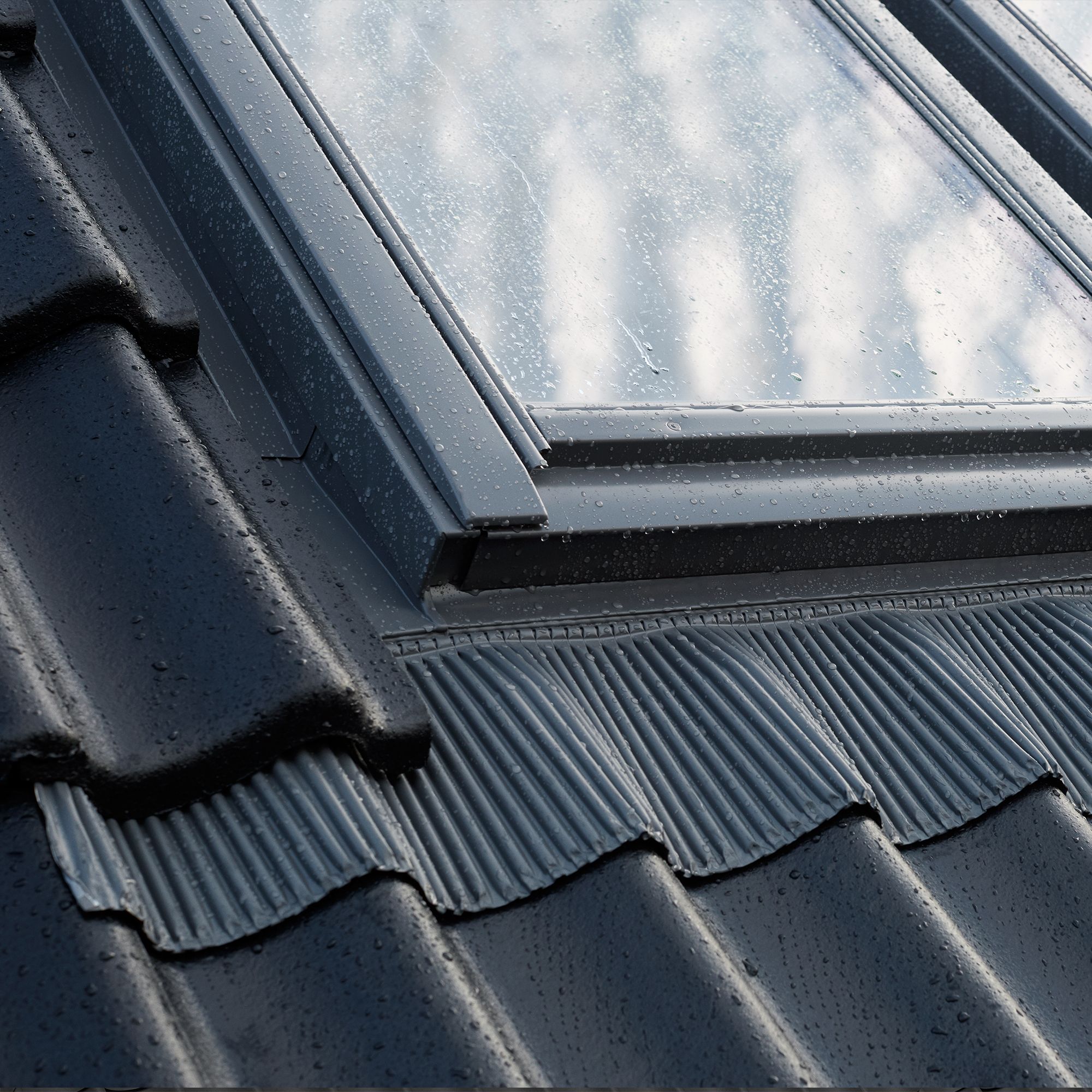 Velux Anthracite Aluminium Tile Flashing (W)1140mm x (L)1180mm
