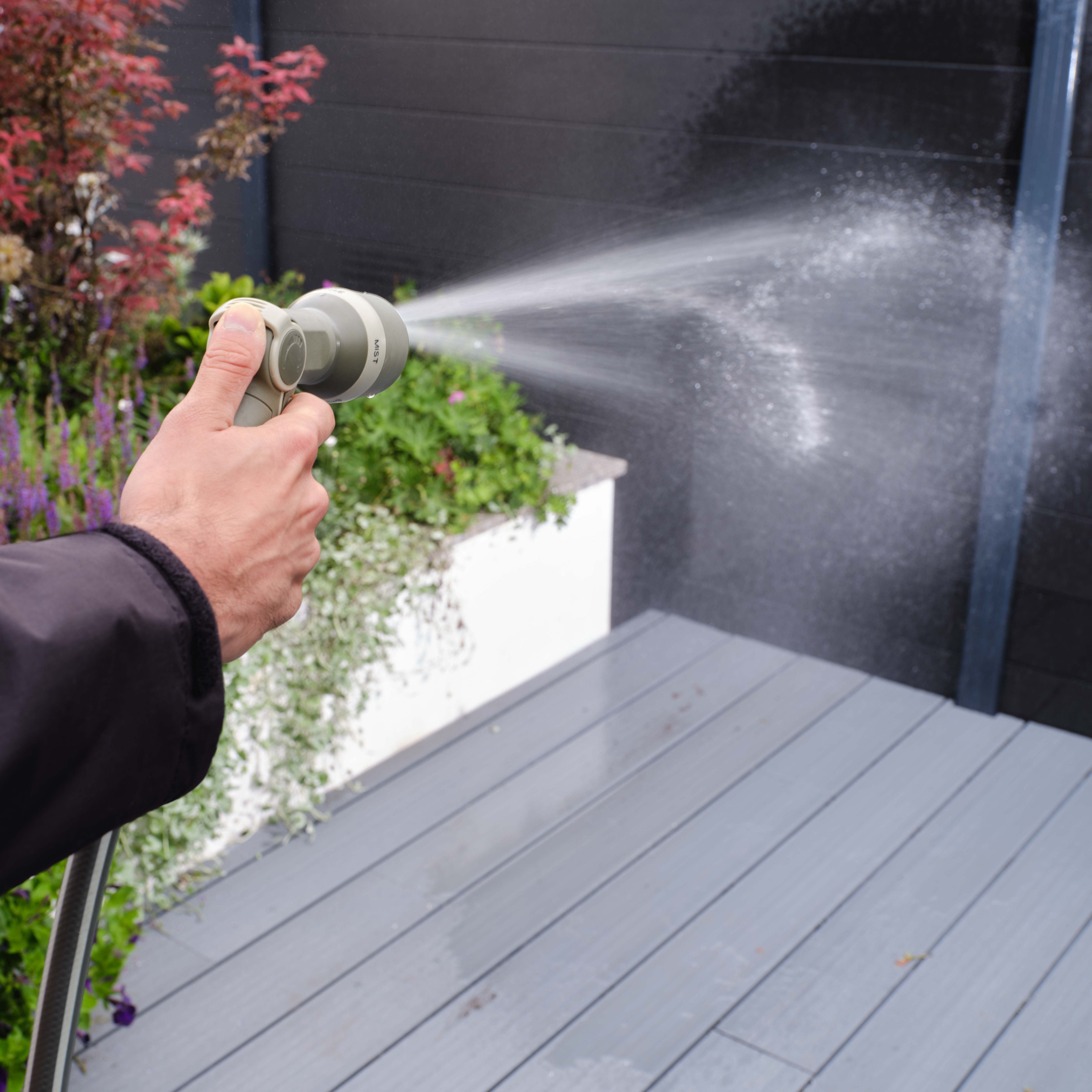 Verve 4 function Multi Spray nozzle