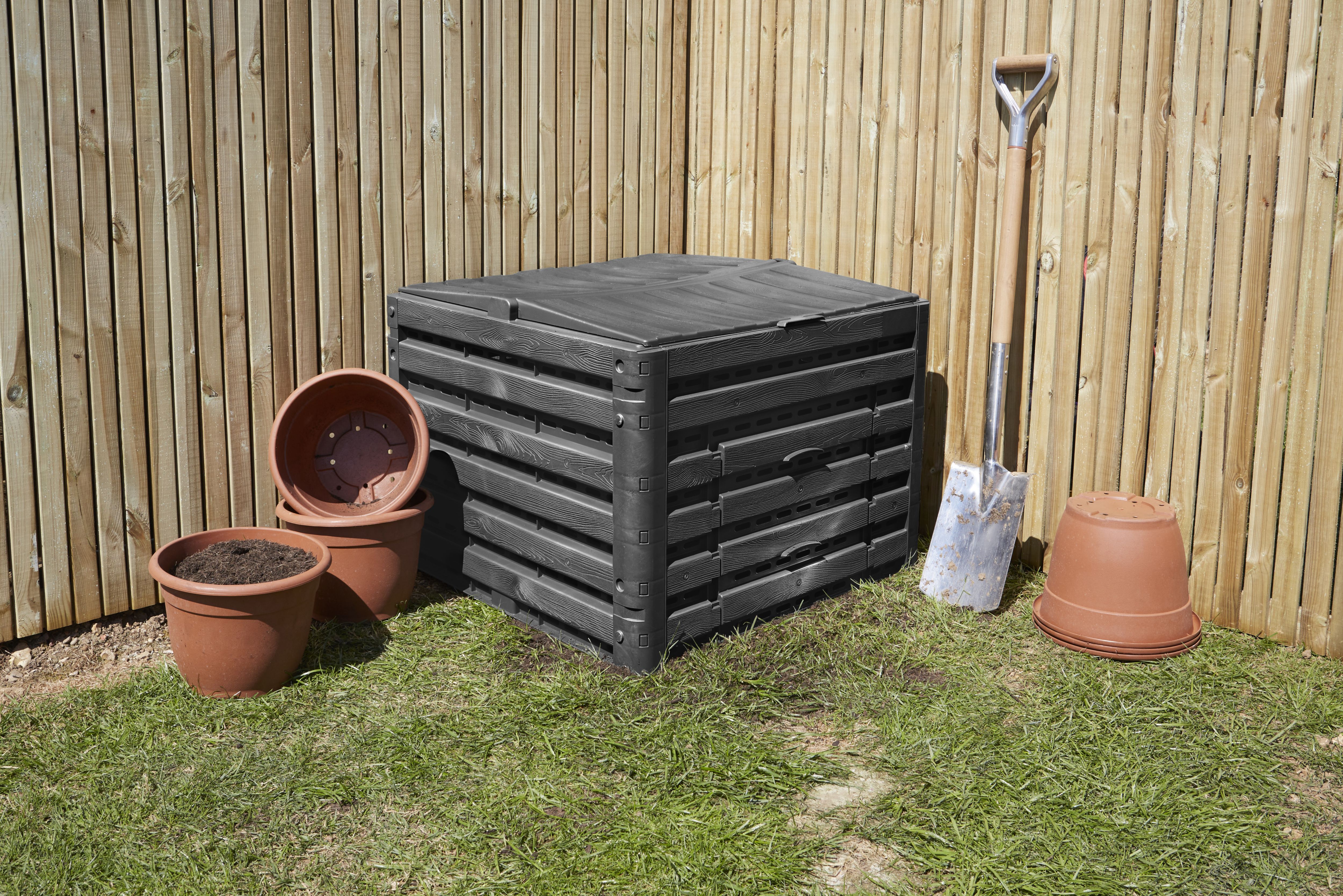 Verve Plastic Wood effect Composter 400L