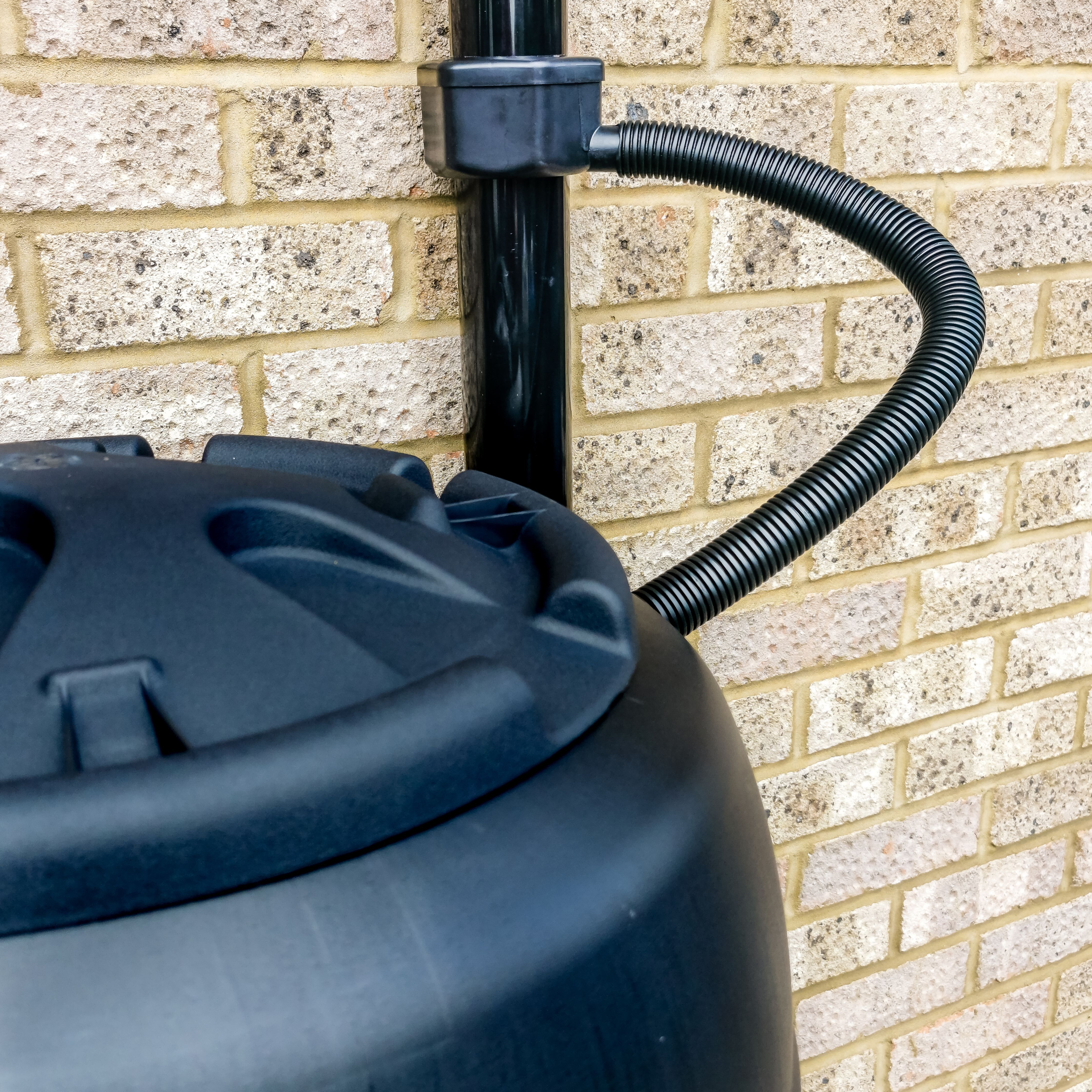 Ward Stand & downpipe connector, 210L Basic Water butt