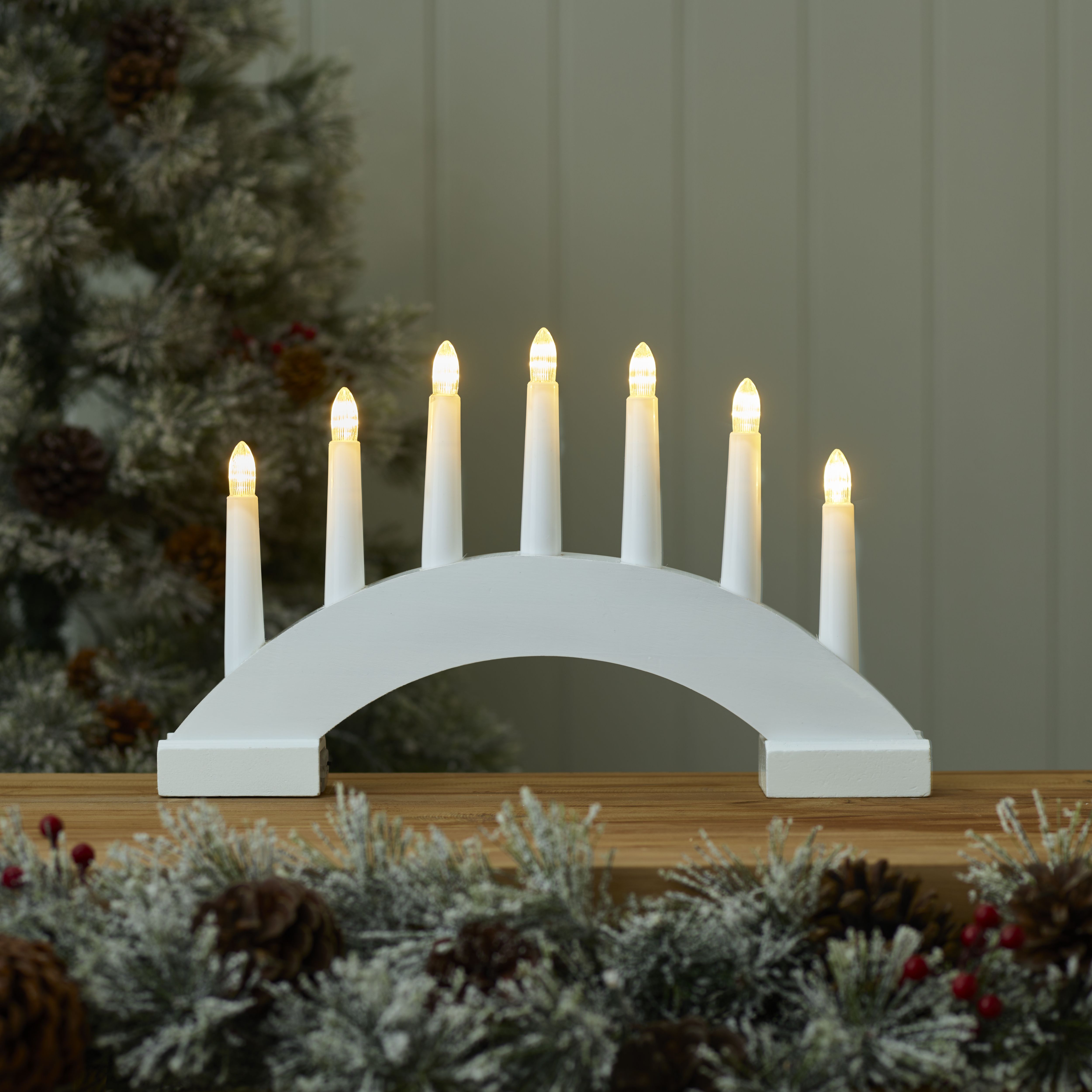 Warm white LED White Arch Silhouette (H) 225mm | DIY at B&Q