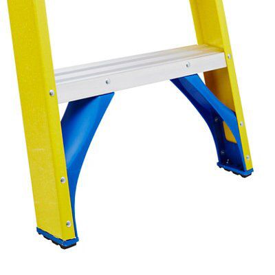 Werner 8 tread Fibreglass Swing back step Ladder (H)2.23m