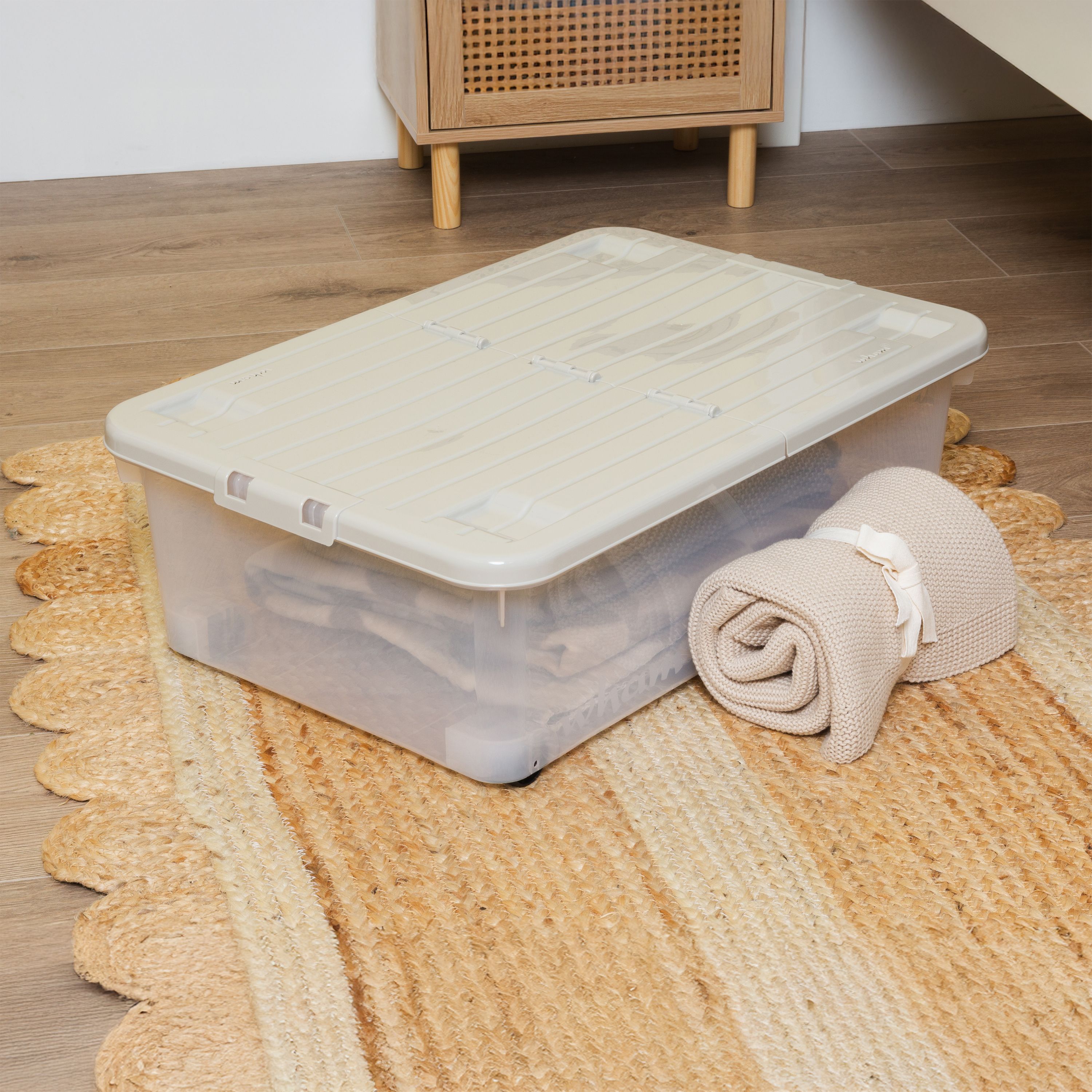 Wham Moonstruck Rectangular 32L Medium Plastic Stackable Underbed ...